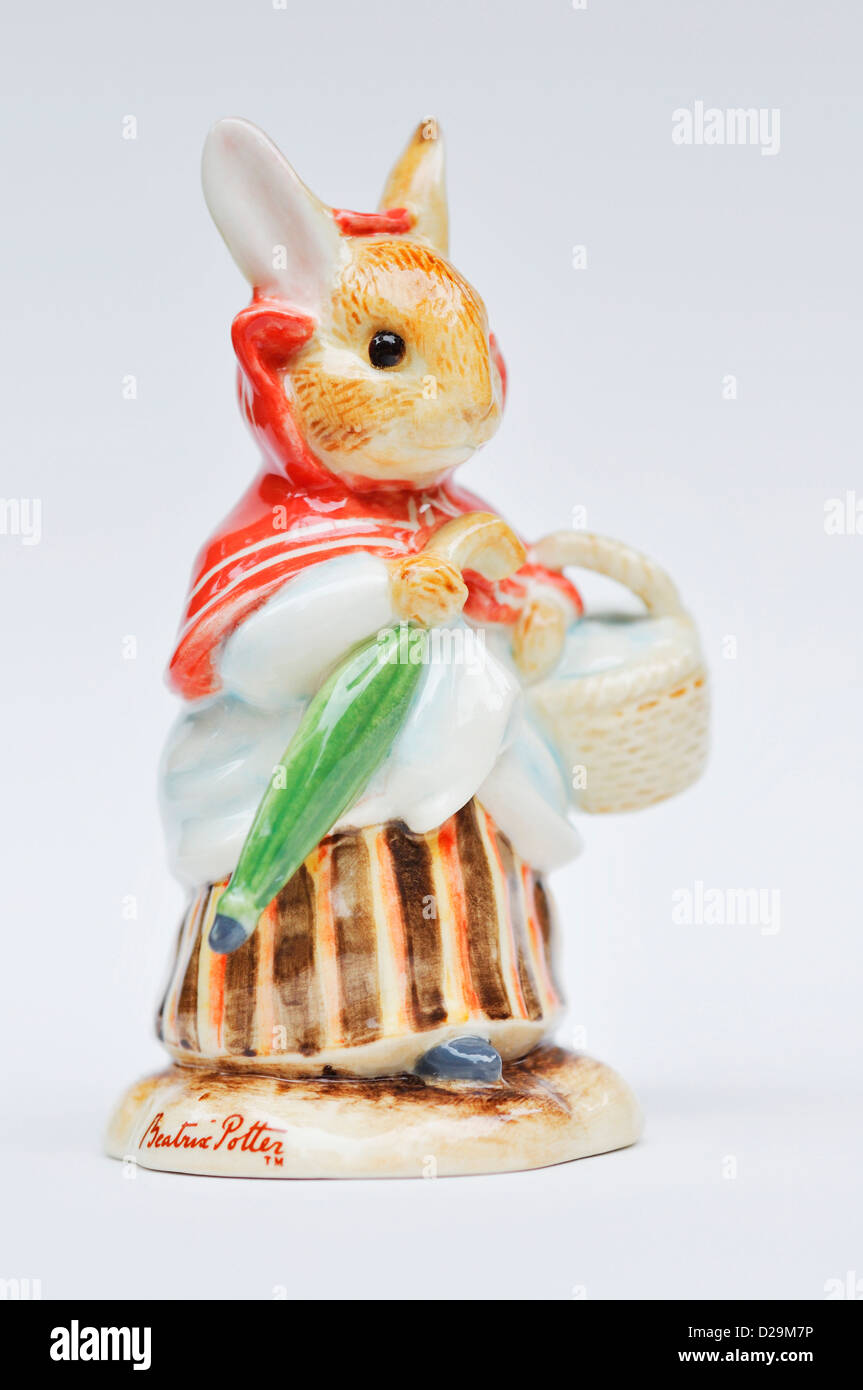Mrs. Rabbit - Beatrix Potter Royal Doulton figurine Stock Photo - Alamy
