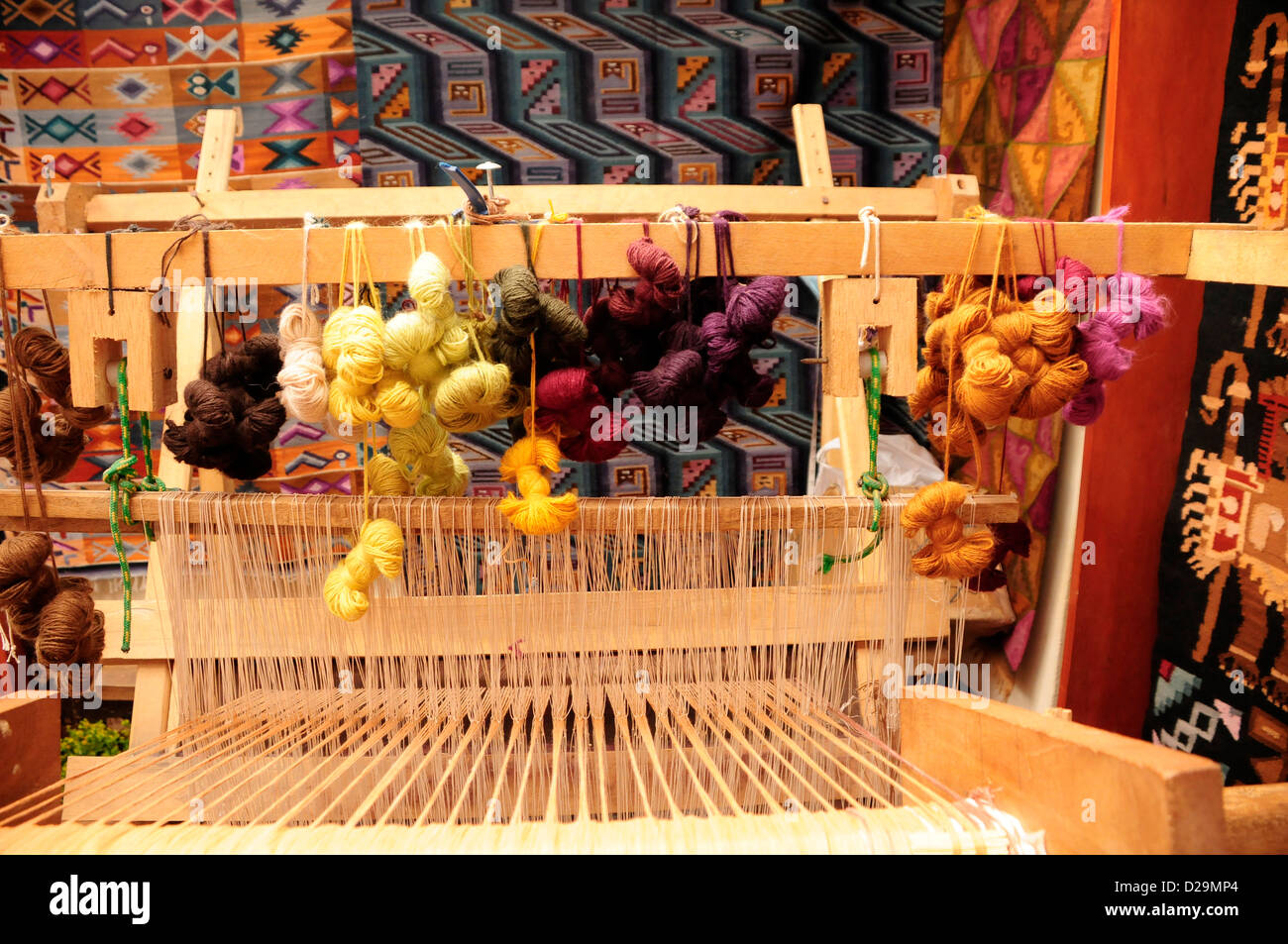 Peruvian Loom And Yarn Stock Photo - Alamy