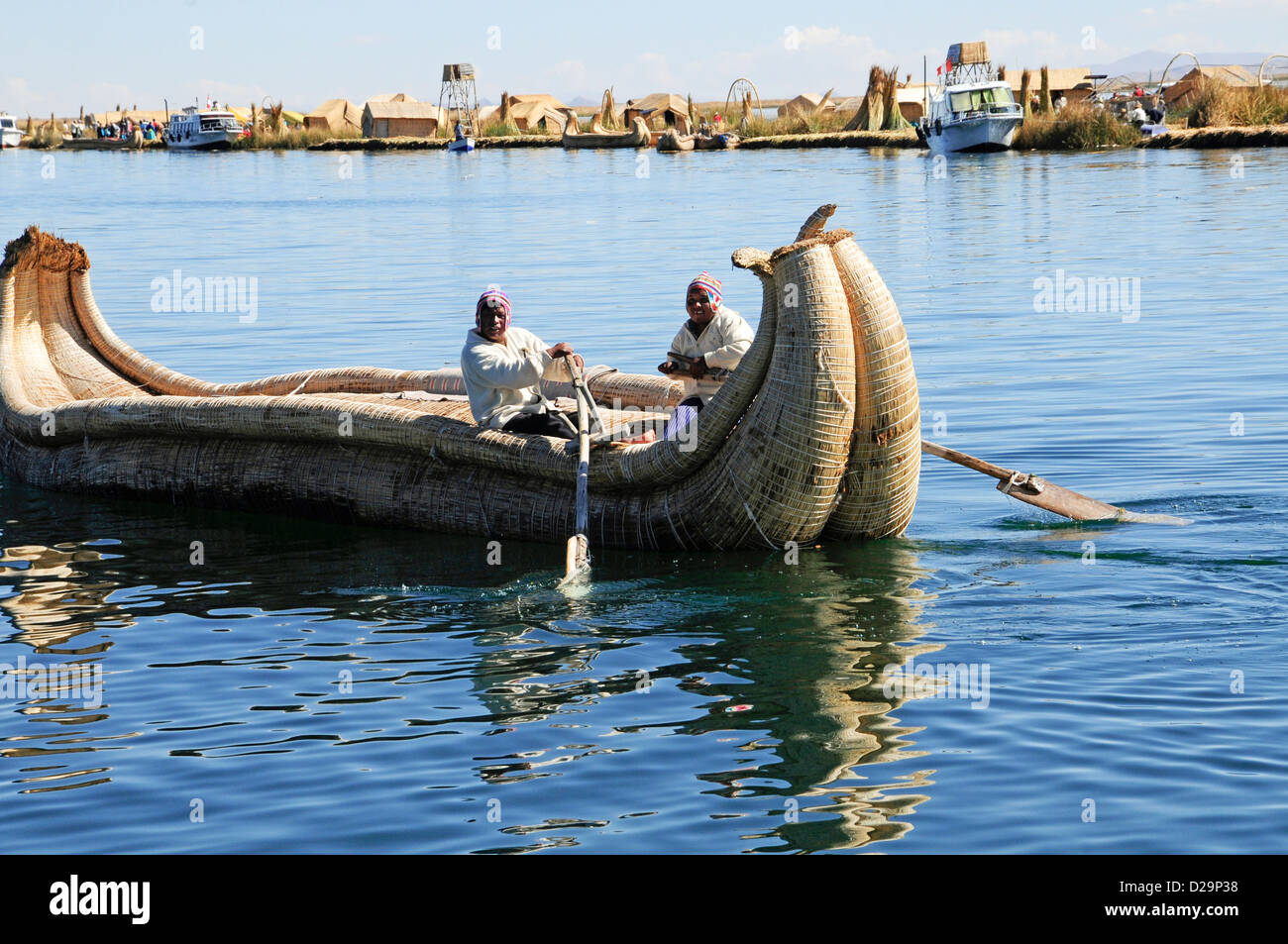 White boat lake hi-res stock photography and images - Alamy