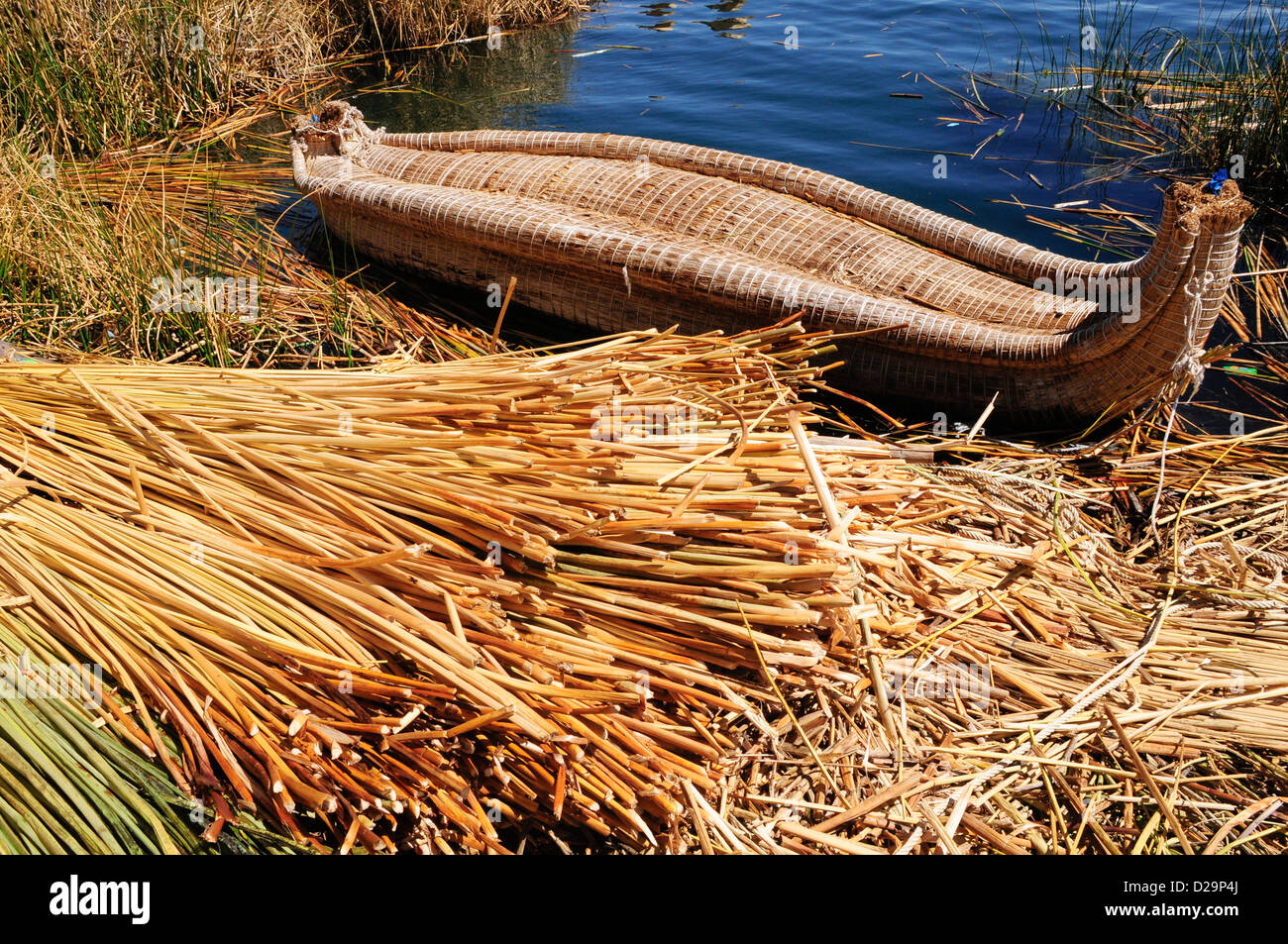 Reed Boat Under Construction, Lake Titicaca, Peru Stock Photo - Alamy