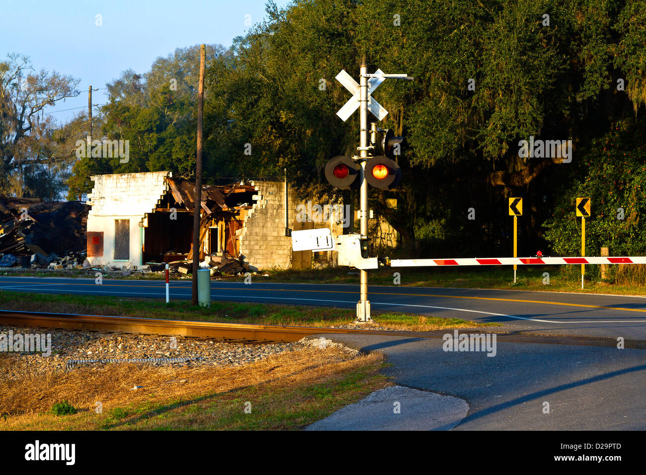 Us railroad signals hi-res stock photography and images - Alamy