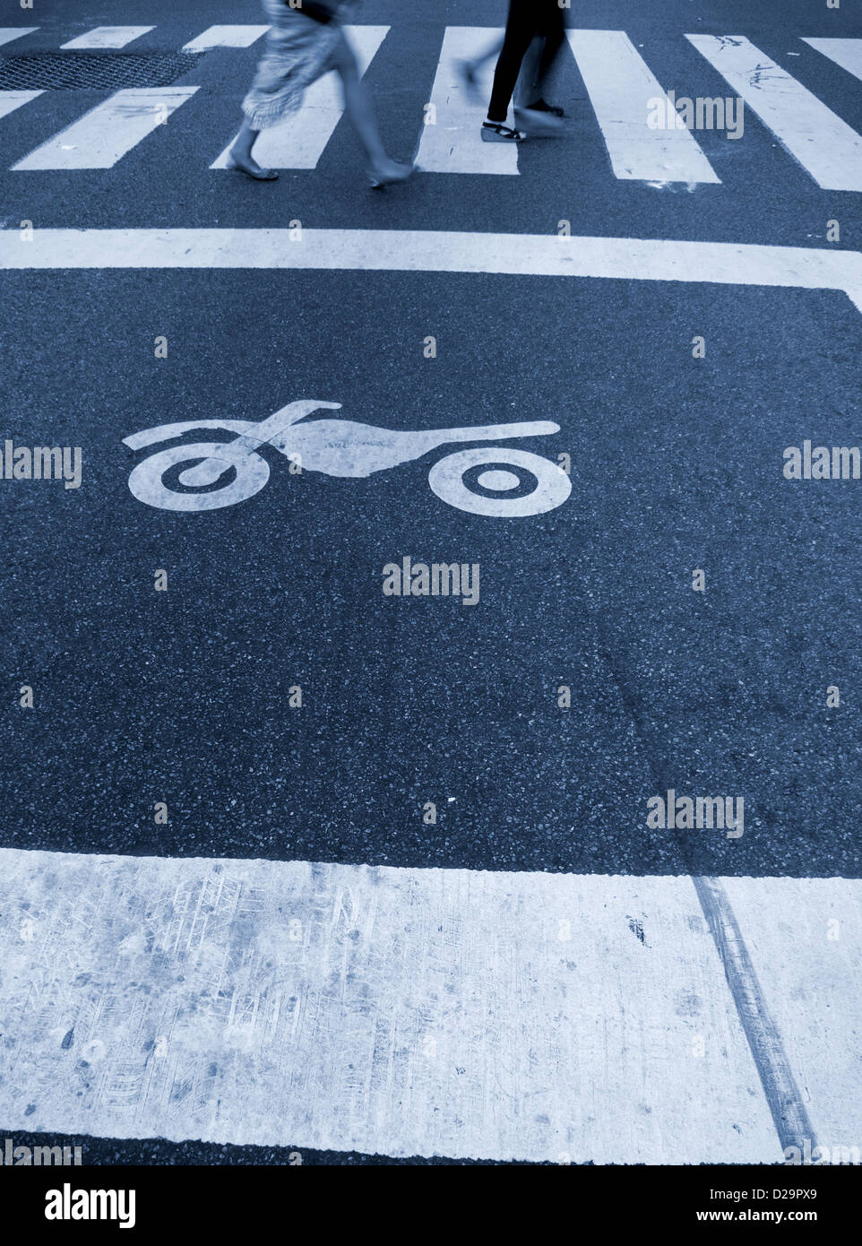 Motorcycle traffic sign hi-res stock photography and images - Alamy