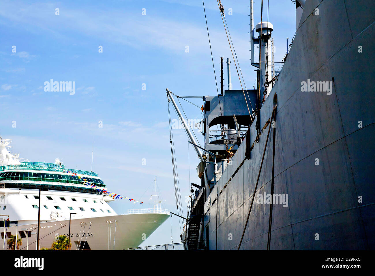 American victory ship wwii hi-res stock photography and images - Alamy