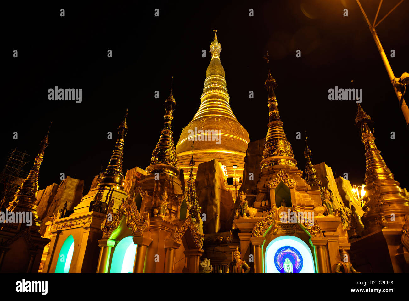 Shwedagon Pagoda,Buddhas,Buddhism By Night,Planetary Posts,Outlying ...