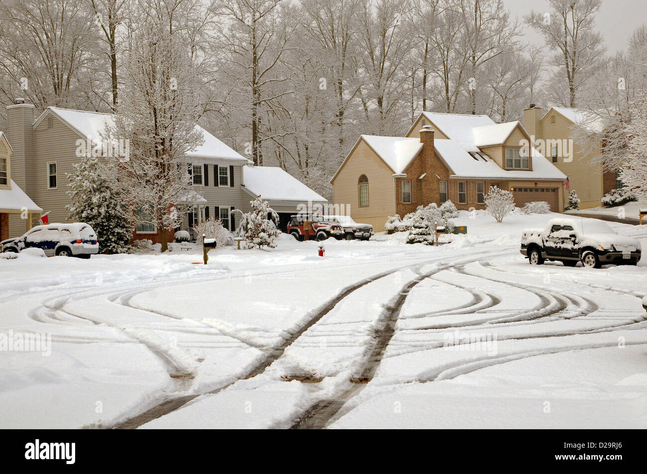 Virginia. Suburban Snow Scene Stock Photo - Alamy