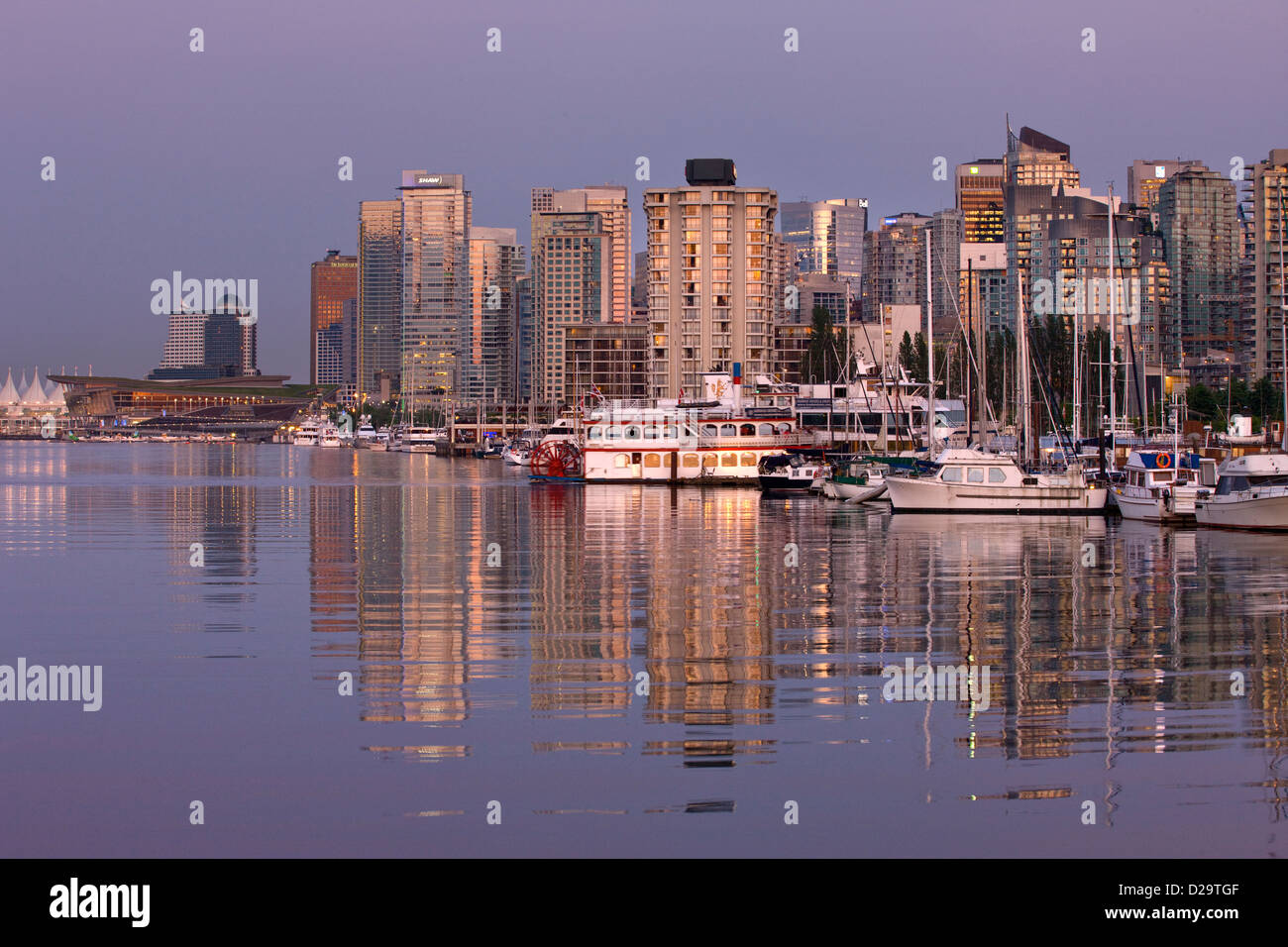 COAL HARBOUR FROM STANLEY PARK DOWNTOWN SKYLINE VANCOUVER BRITISH ...