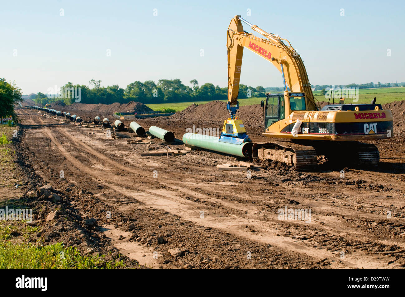 Laying a pipeline hi-res stock photography and images - Alamy
