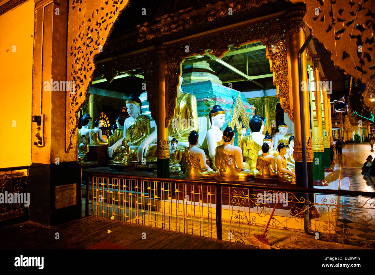 Shwedagon Pagoda,Buddhas,Buddhism By Night,Planetary Posts,Outlying ...
