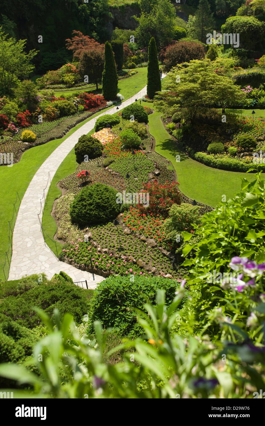 PATHWAY SUNKEN GARDEN BUTCHART GARDENS VICTORIA VANCOUVER ISLAND ...