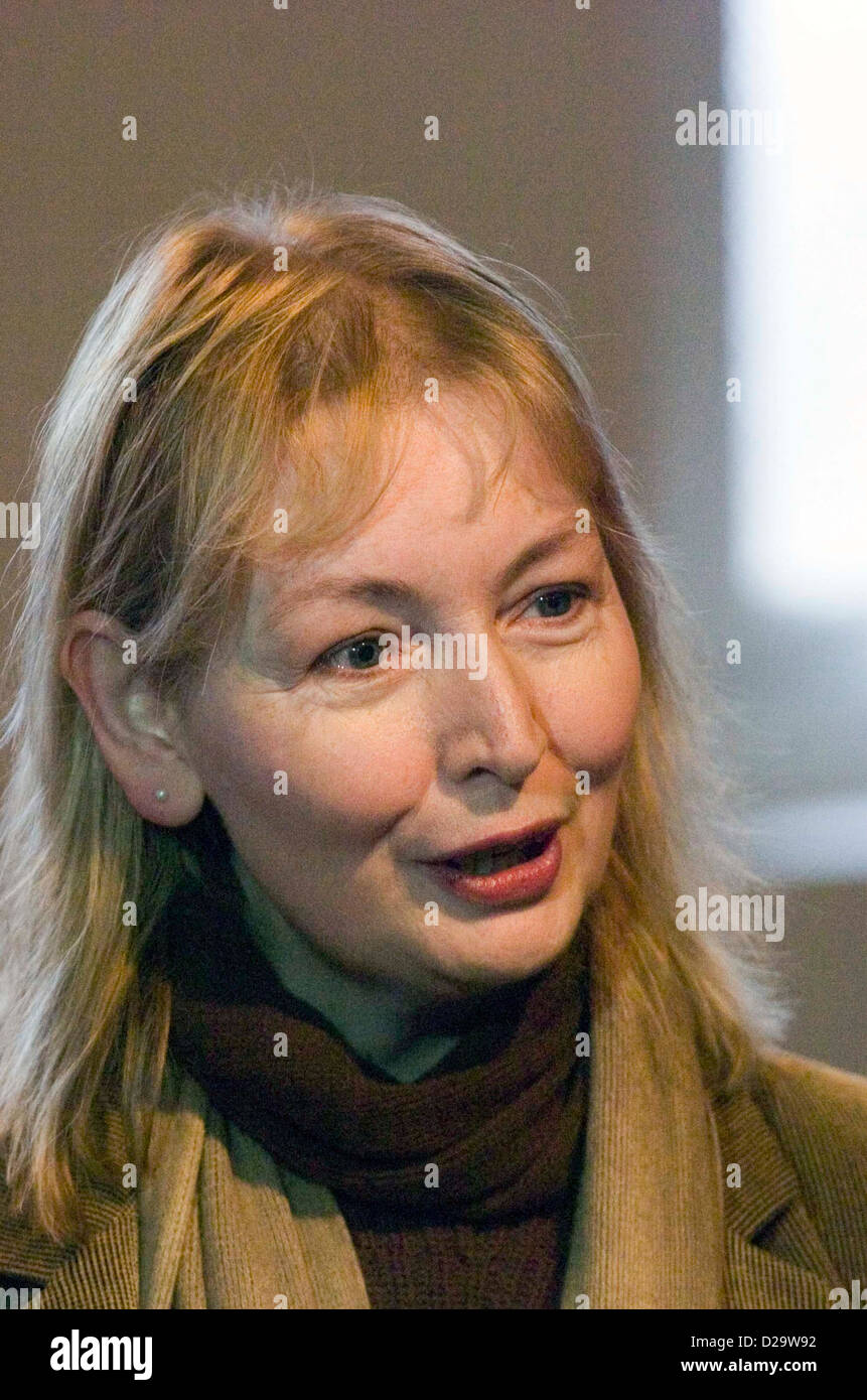 The reclusive folk singer Mary Hopkin making a rare public appearance ...