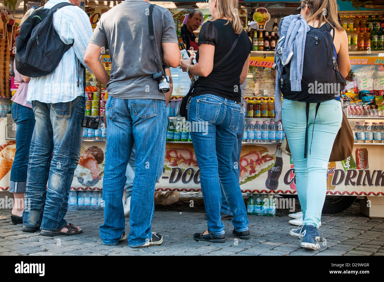 tourists queuing at a hot dog stall, Rome, Italy Stock Photo - Alamy