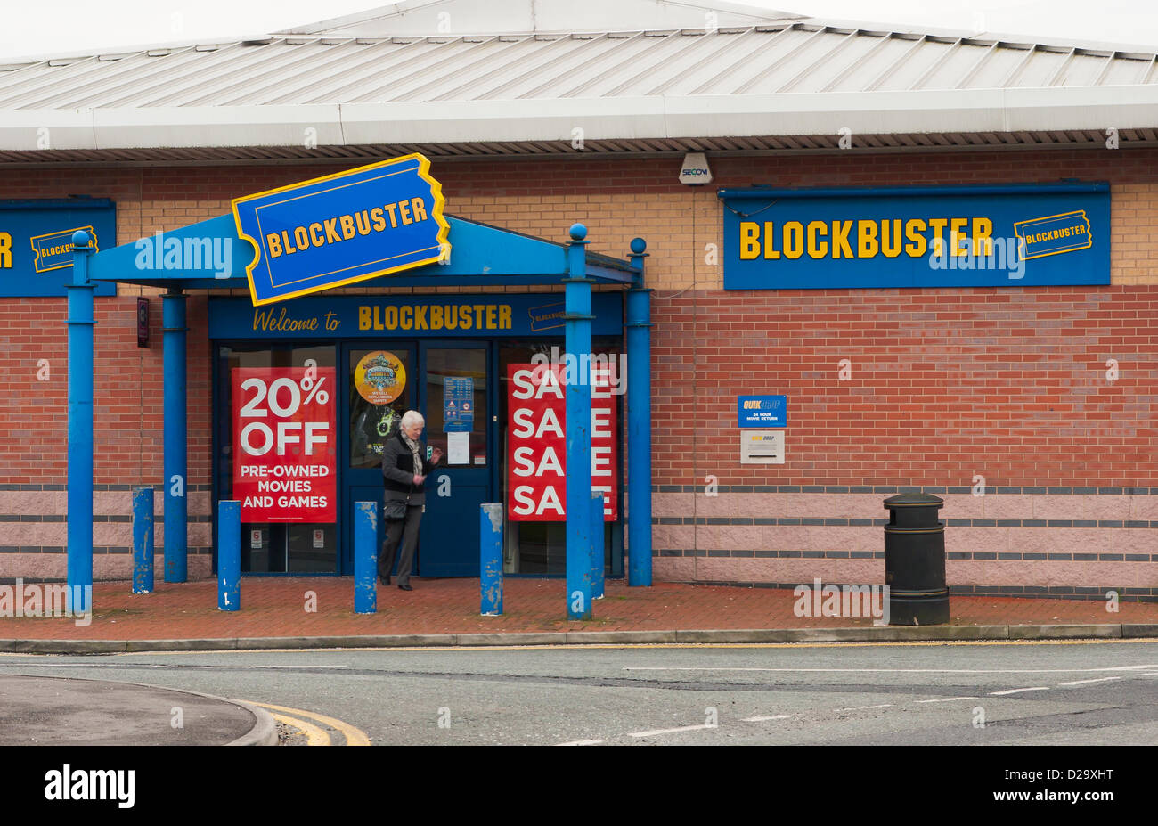 Blockbuster store uk hi-res stock photography and images - Alamy