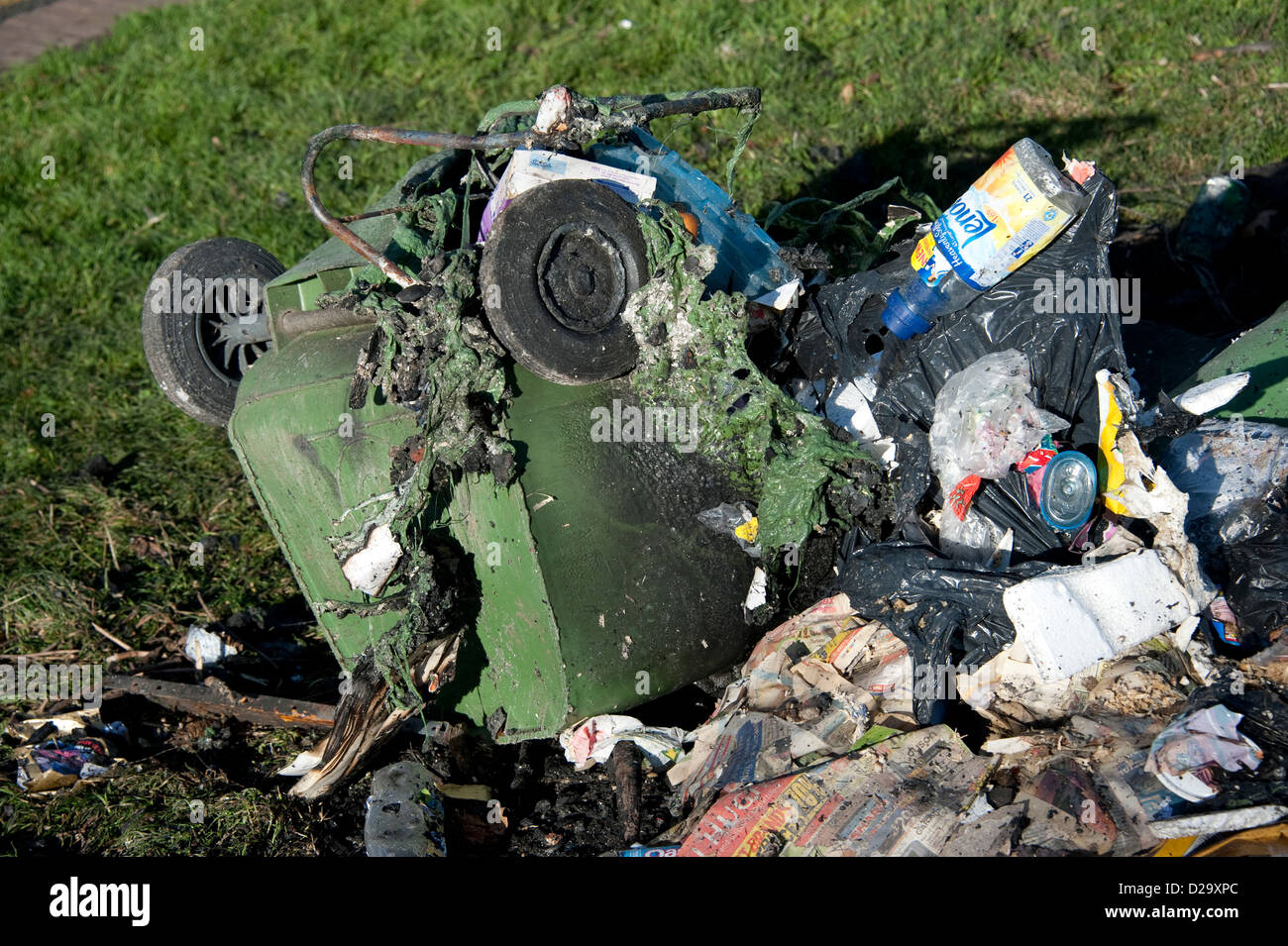 Wheelie Bin Fire Debris Arson Stock Photo - Alamy