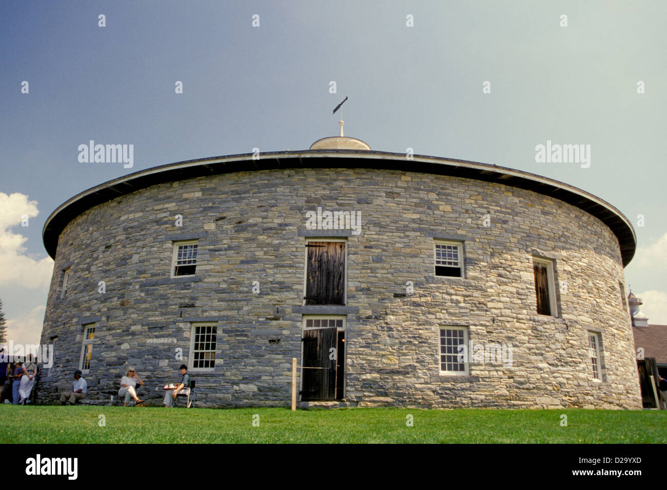 Shaker Round Barn High Resolution Stock Photography and Images - Alamy