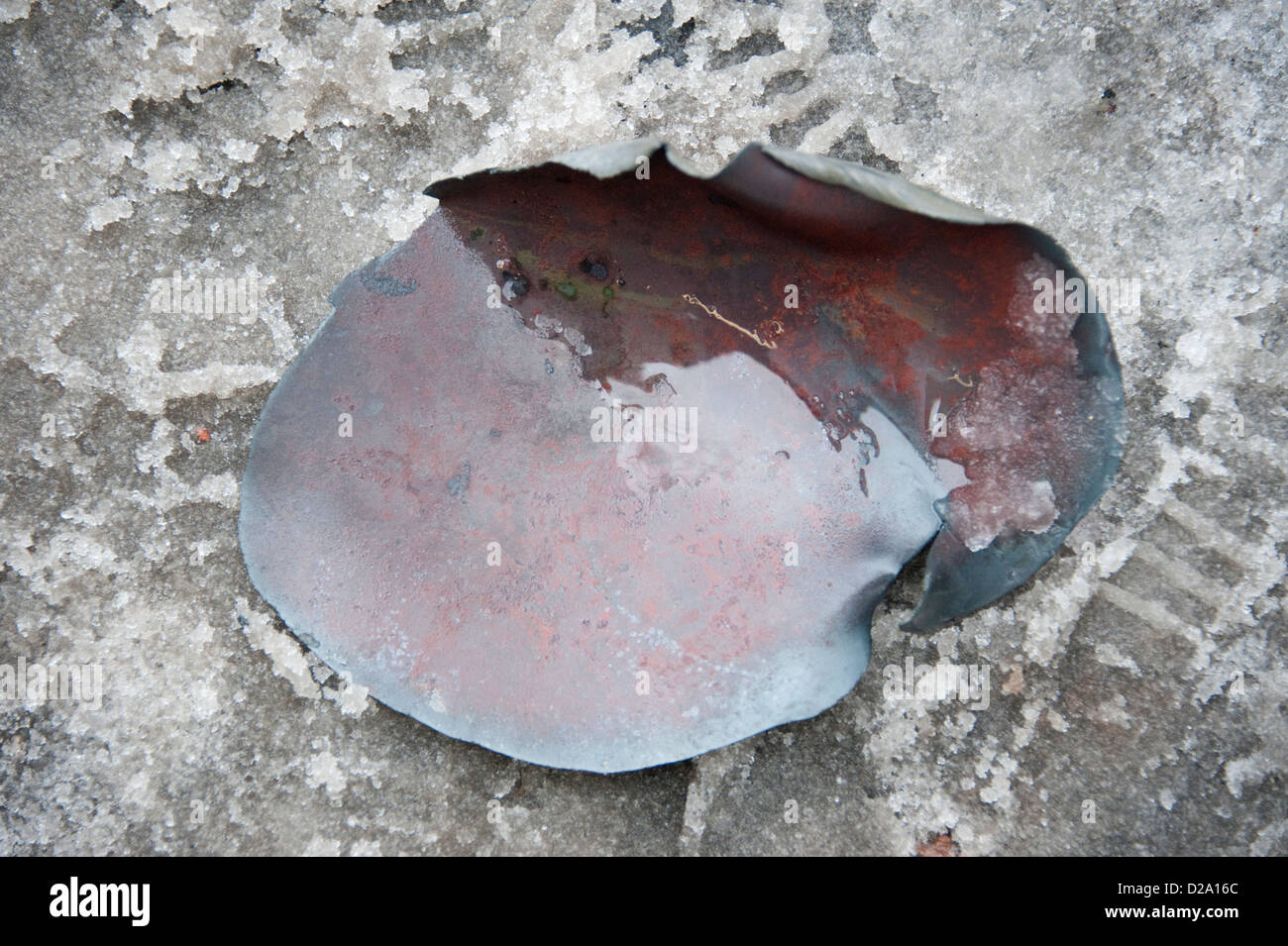 Gas Cylinder Explosion Steel Debris Blow out panel Stock Photo - Alamy