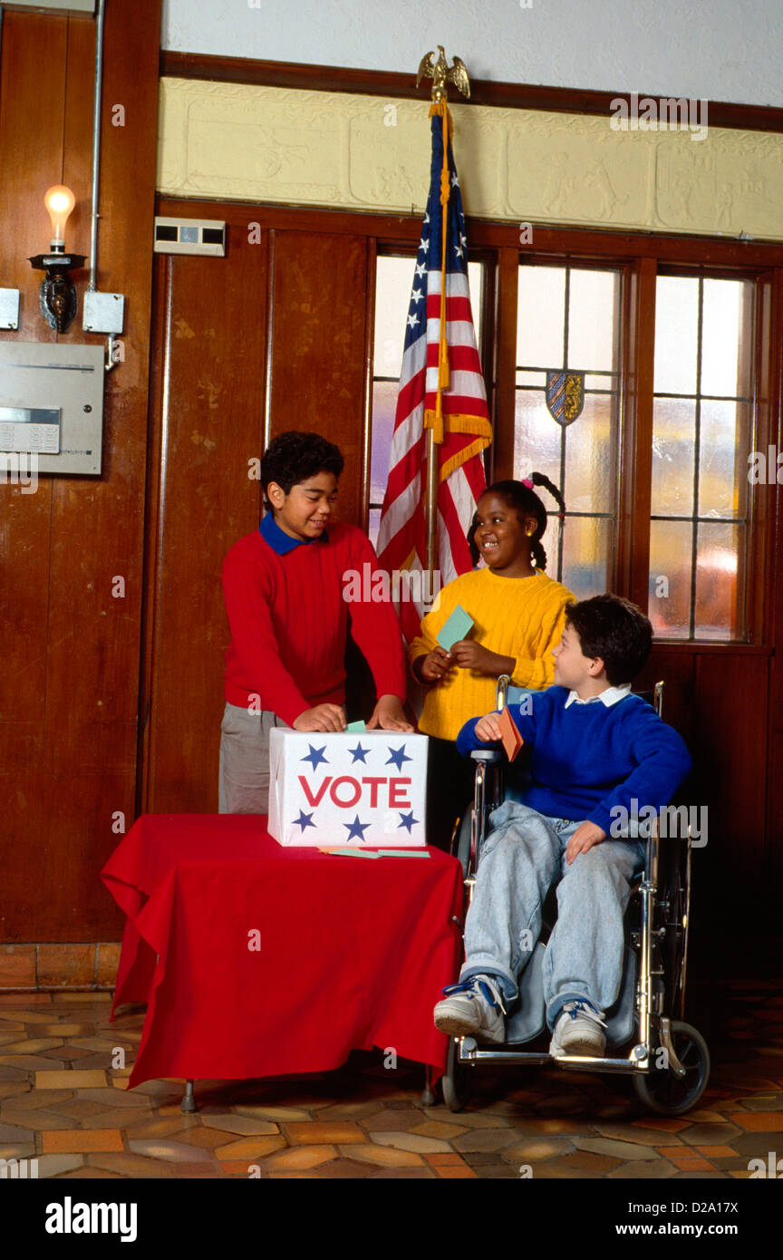 Student Government Voting Stock Photo - Alamy