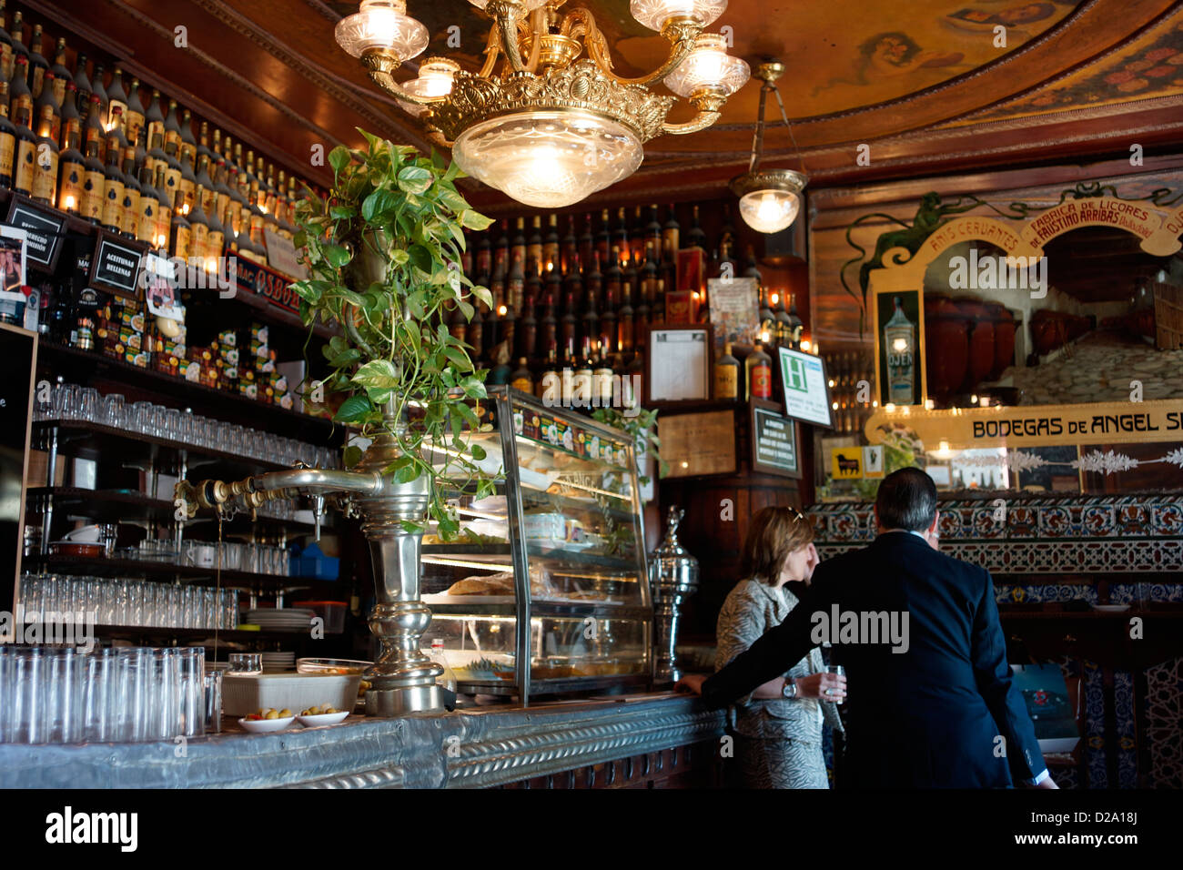 taberna angel sierra bar madrid spain chueca Stock Photo - Alamy