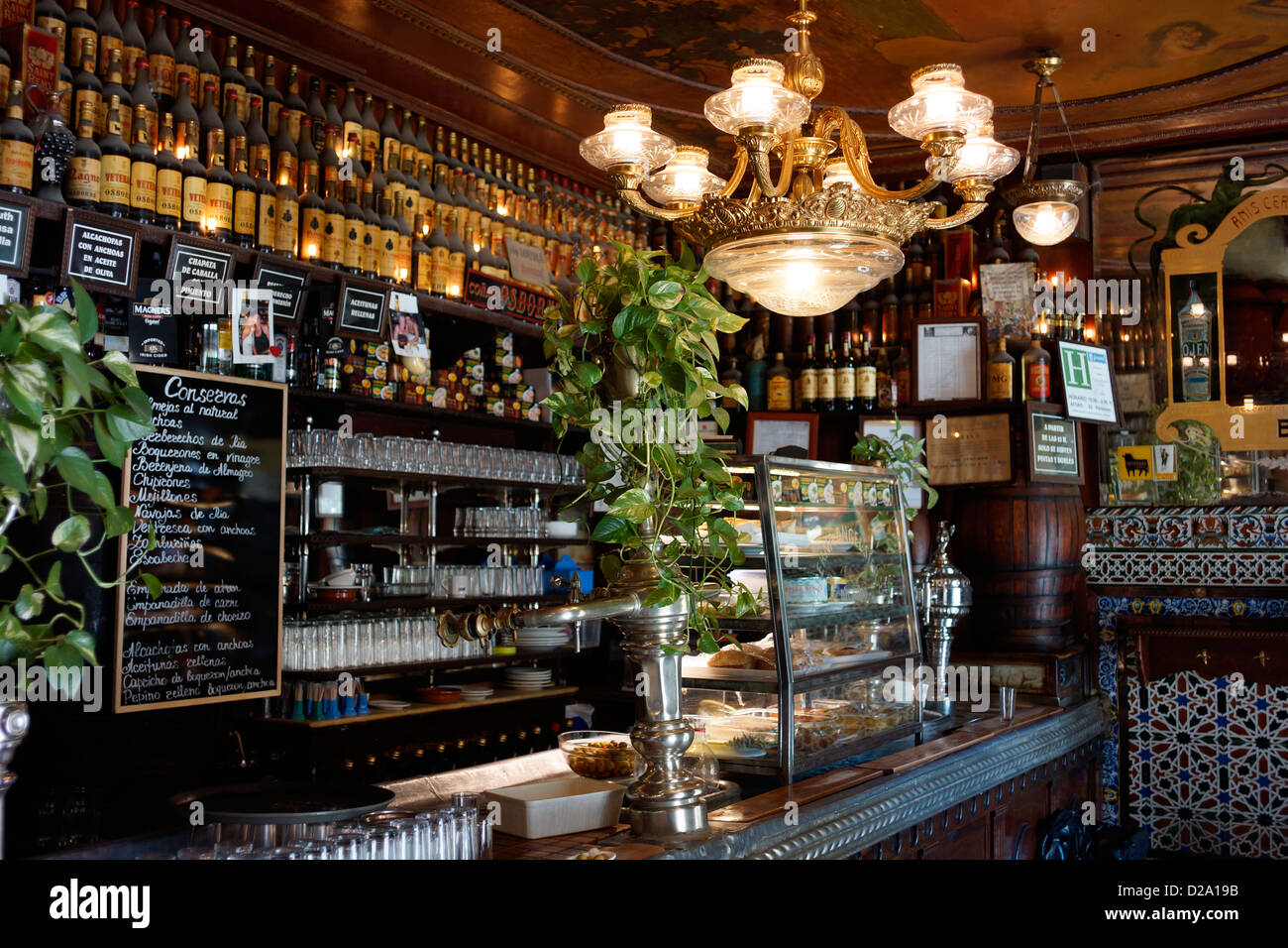 taberna angel sierra bar madrid spain chueca Stock Photo - Alamy