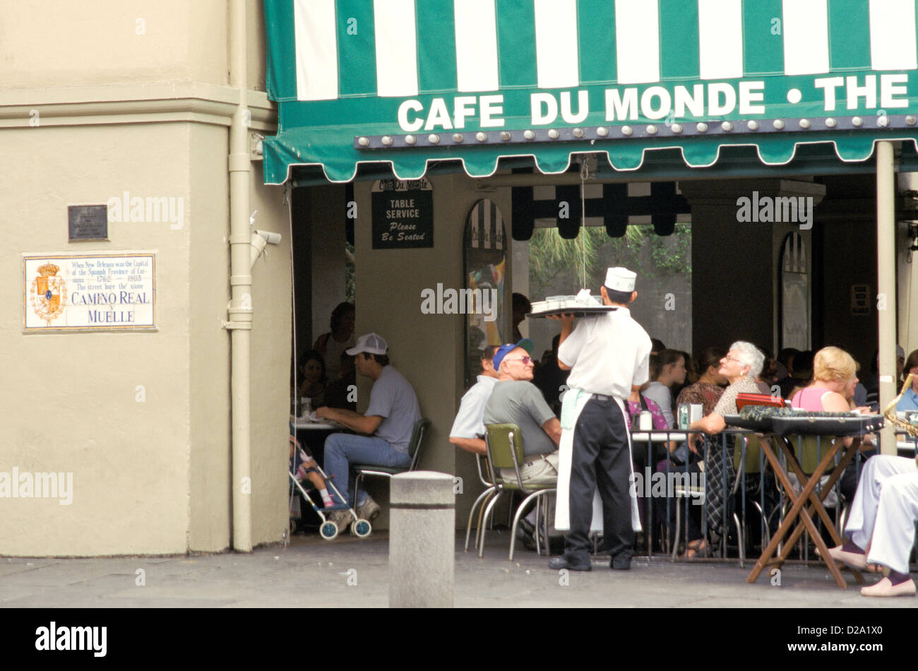 Bus patrons hi-res stock photography and images - Alamy