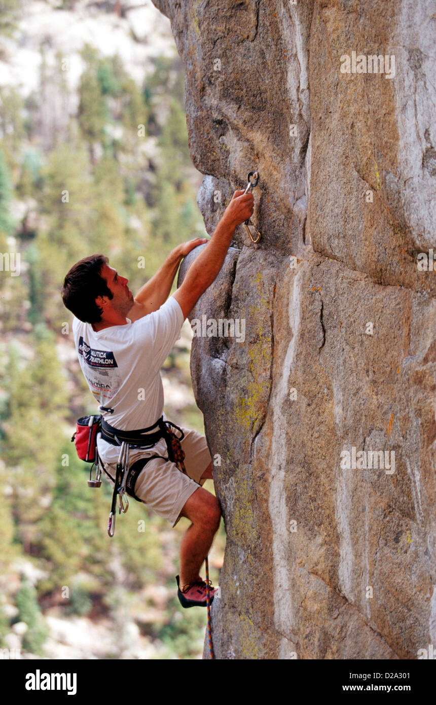 Colorado, Boulder. Man Climbing "Empire Of The Frenceless" On Easter ...