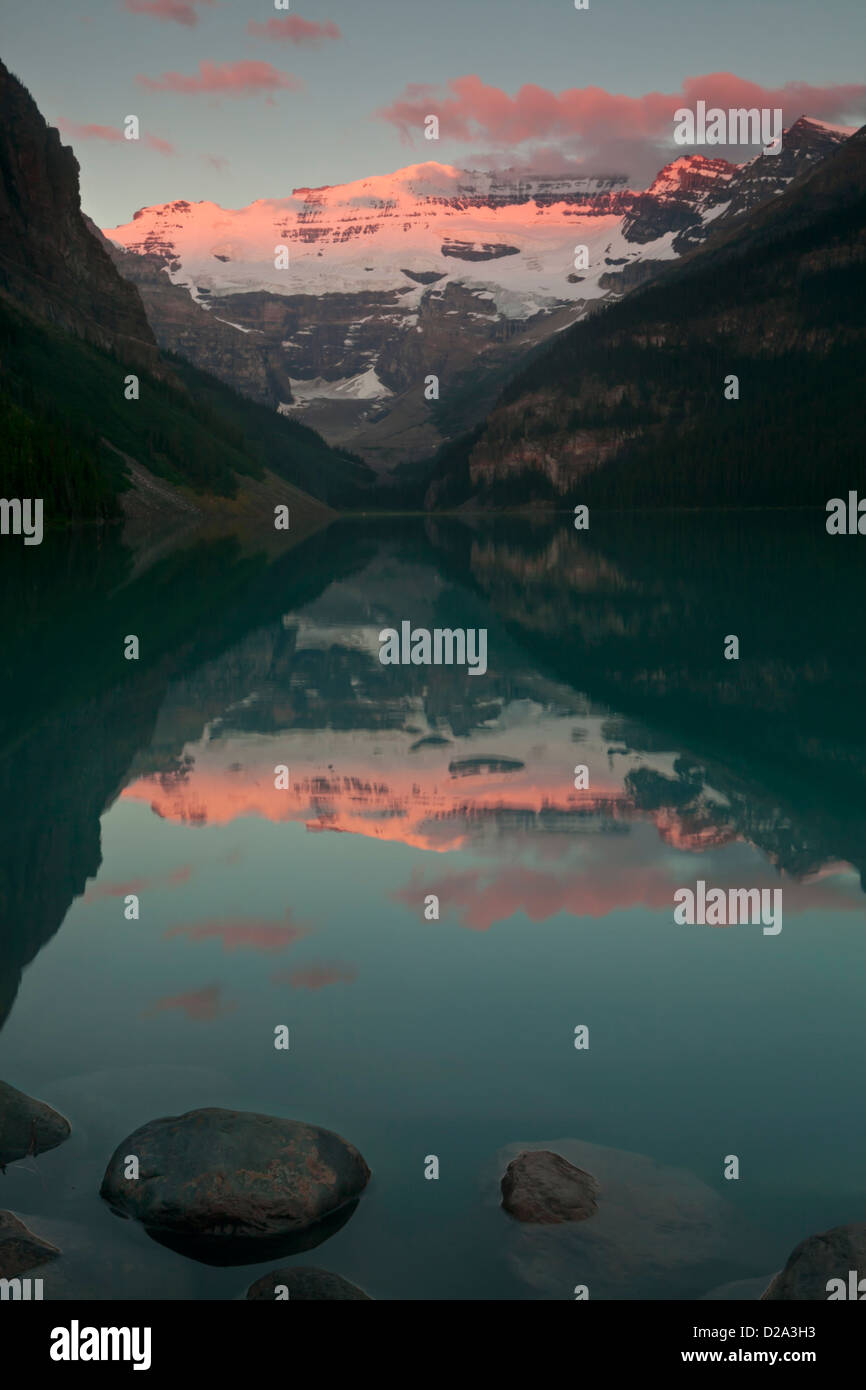 Banff national park mount victoria hi-res stock photography and images ...