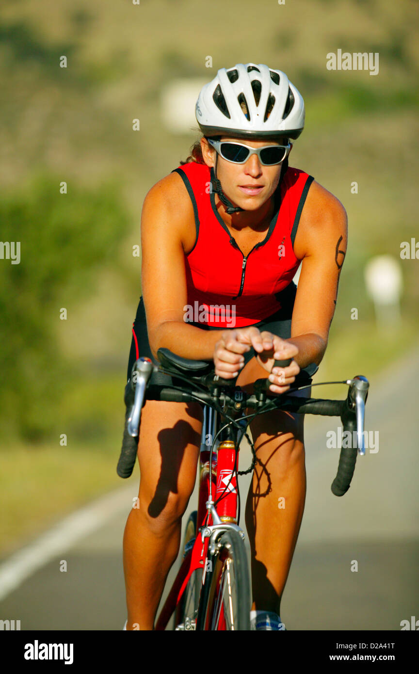 Boulder female triathlete training hi-res stock photography and images ...