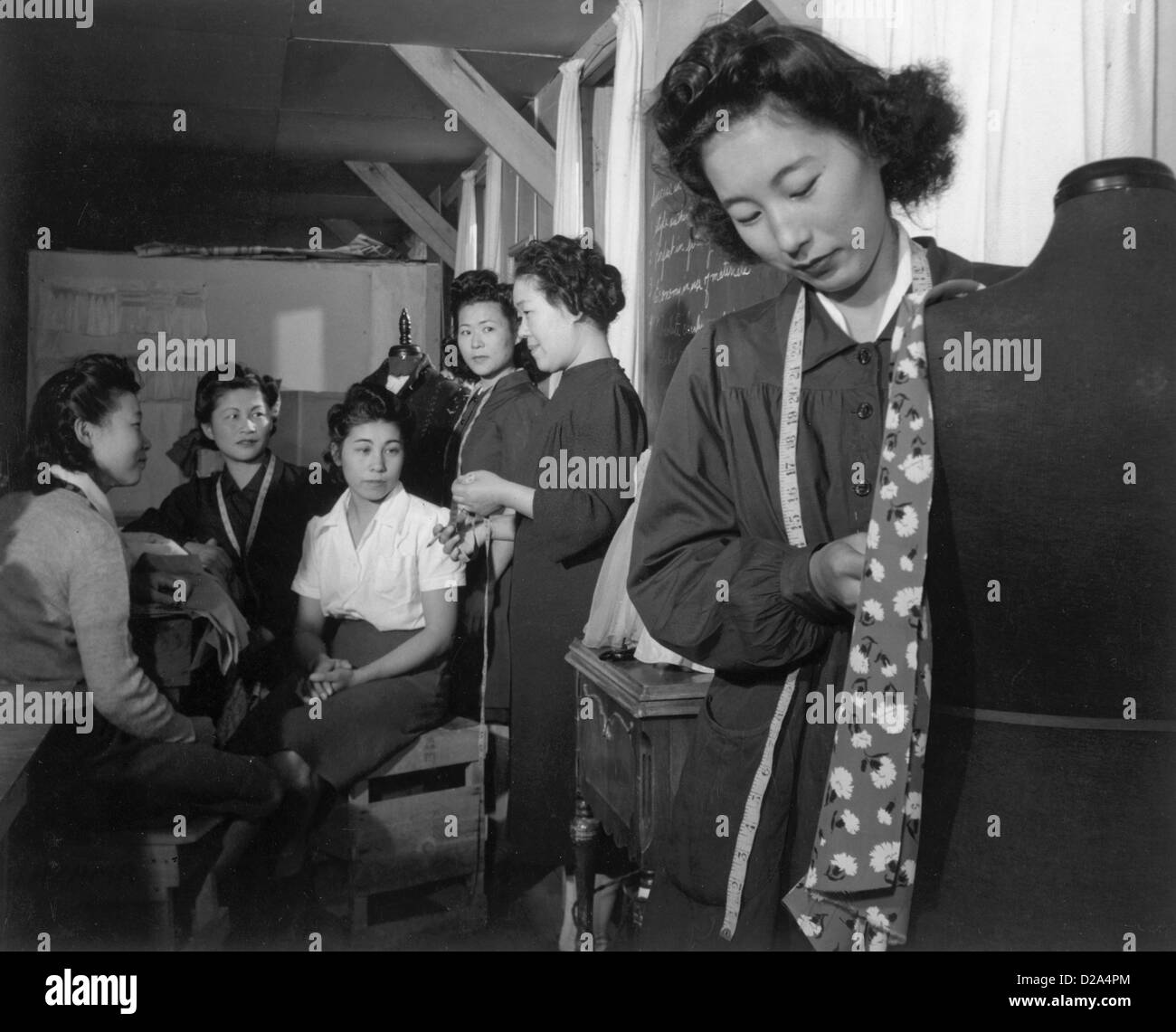 Relocation center hi-res stock photography and images - Alamy