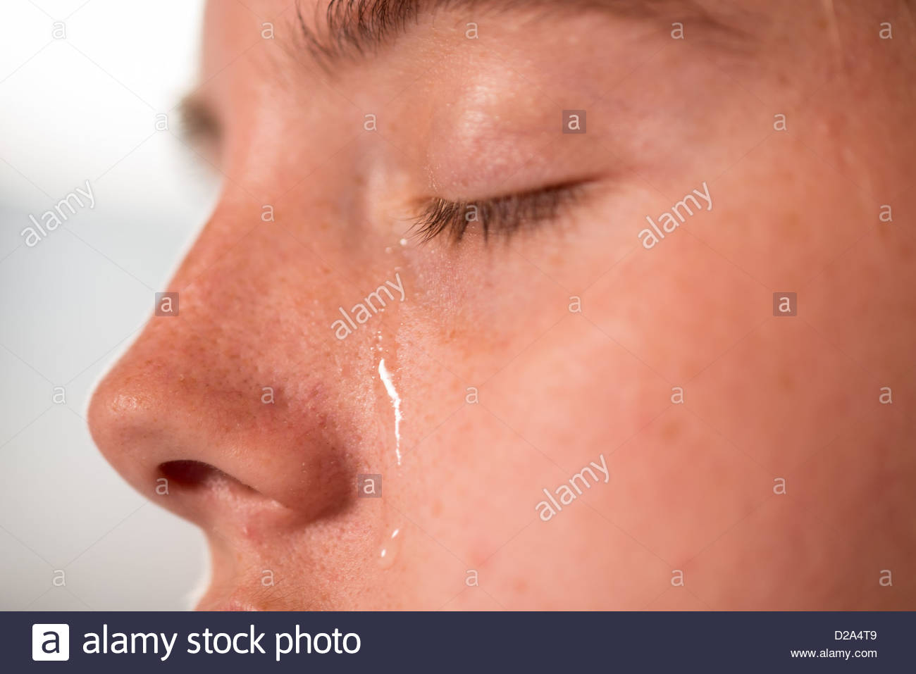 Woman Drop Face Stock Photos & Woman Drop Face Stock Images - Alamy