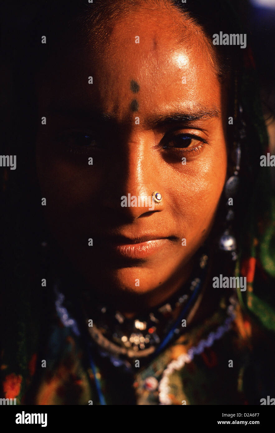 Hindu caste system hi-res stock photography and images - Alamy