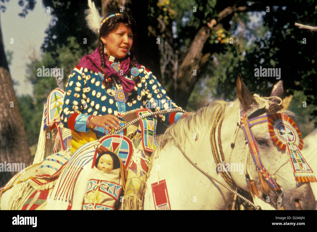 Montana, Crow Fair. Native American Woman Stock Photo - Alamy