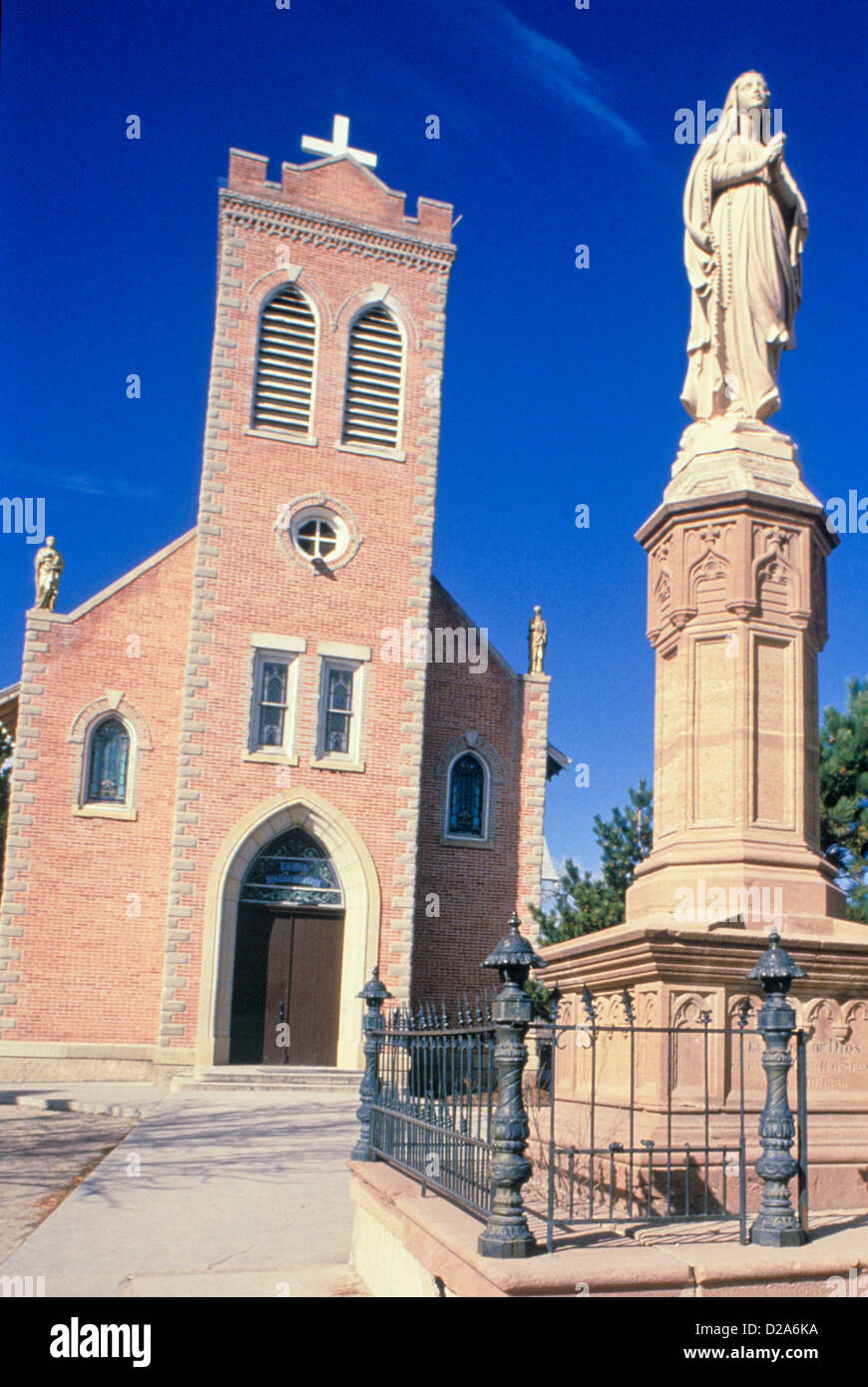 New Mexico. San Juan Pueblo. Church Stock Photo - Alamy