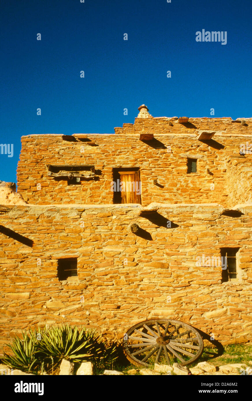 Hopi house hi-res stock photography and images - Alamy
