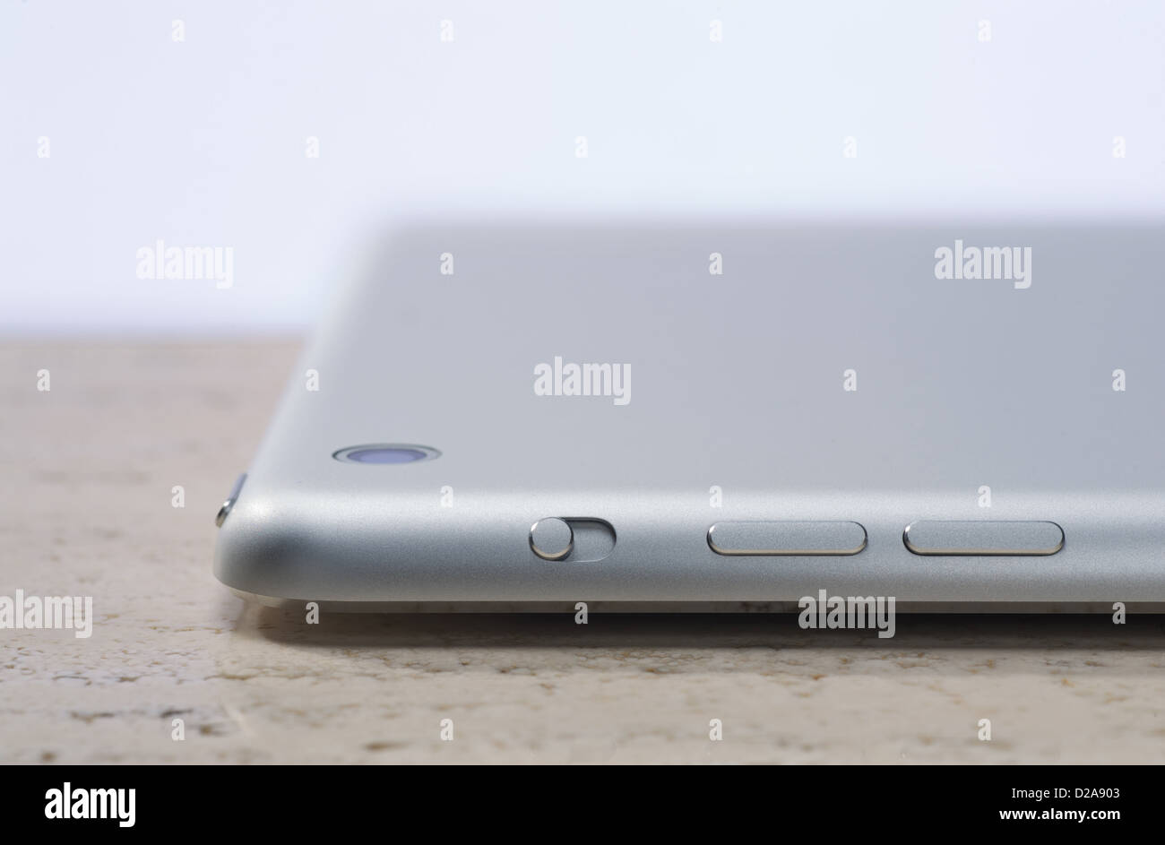 Apple mac mini hi-res stock photography and images - Alamy
