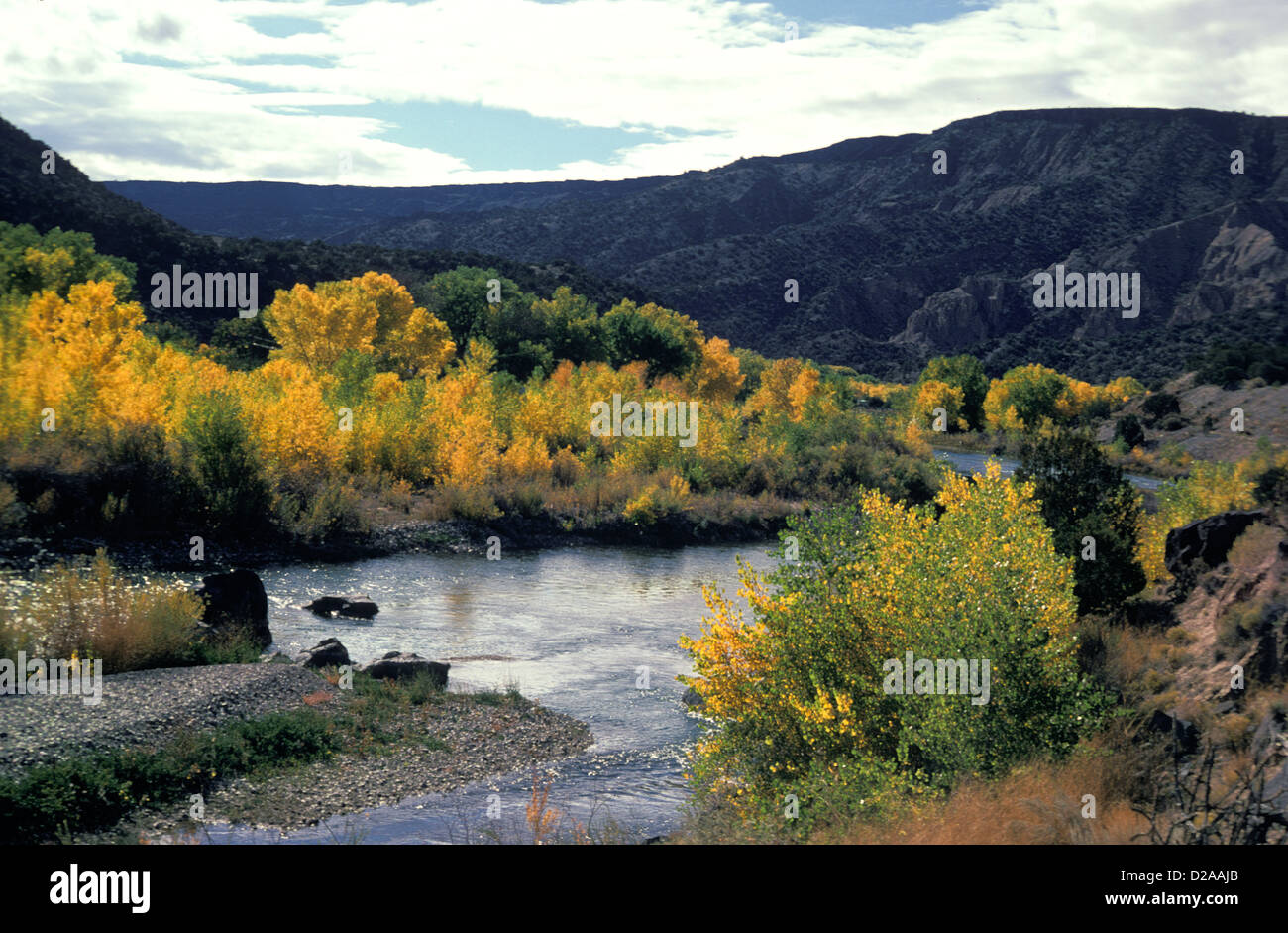 Fall landscapes hi-res stock photography and images - Alamy
