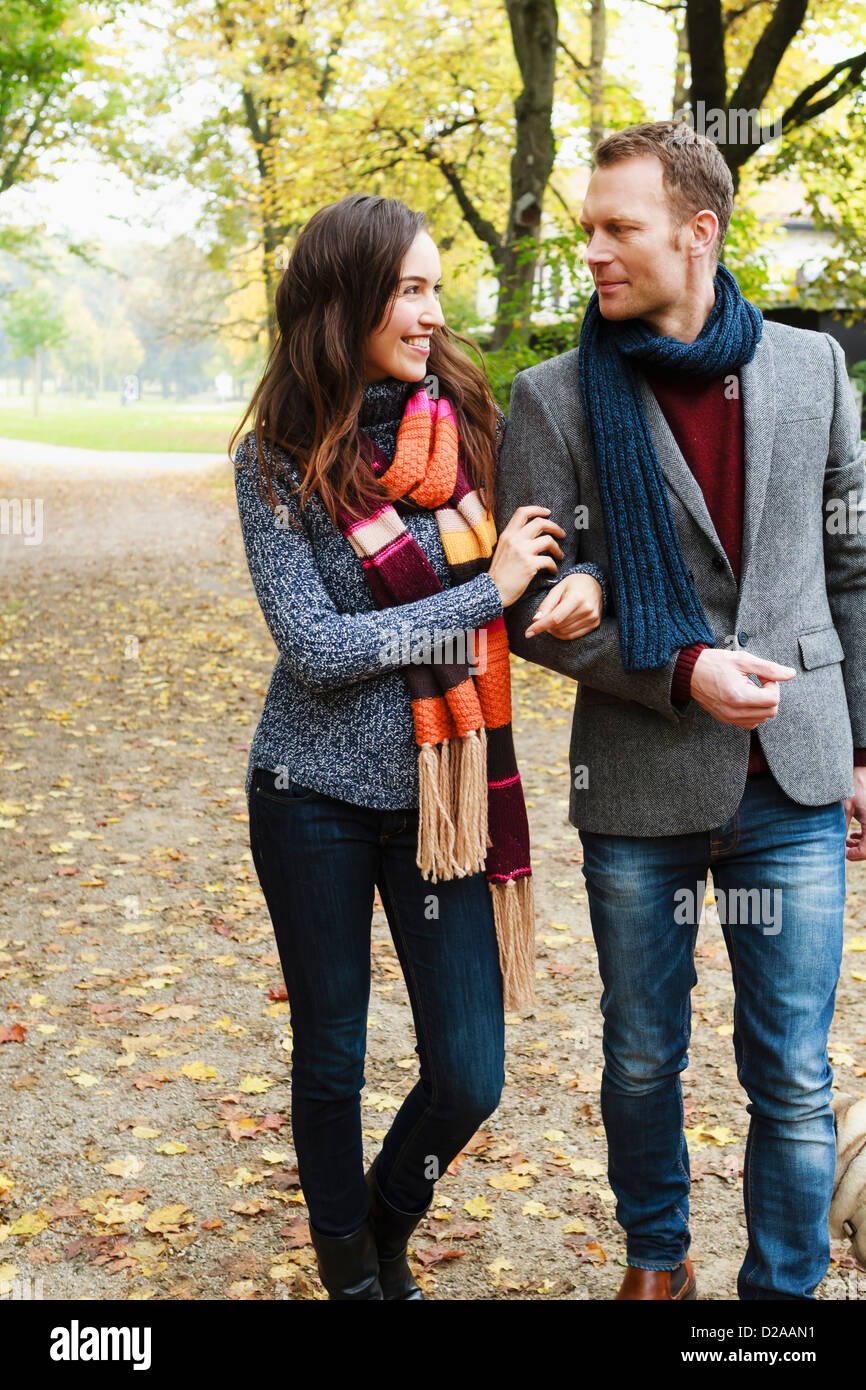 Couple outdoors walking on path hi-res stock photography and images - Alamy