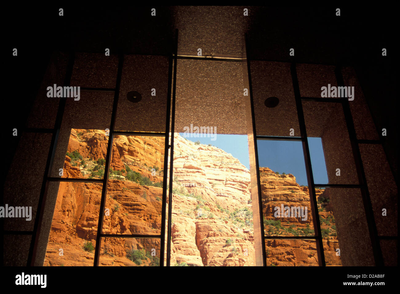 Chapel showing hi-res stock photography and images - Alamy