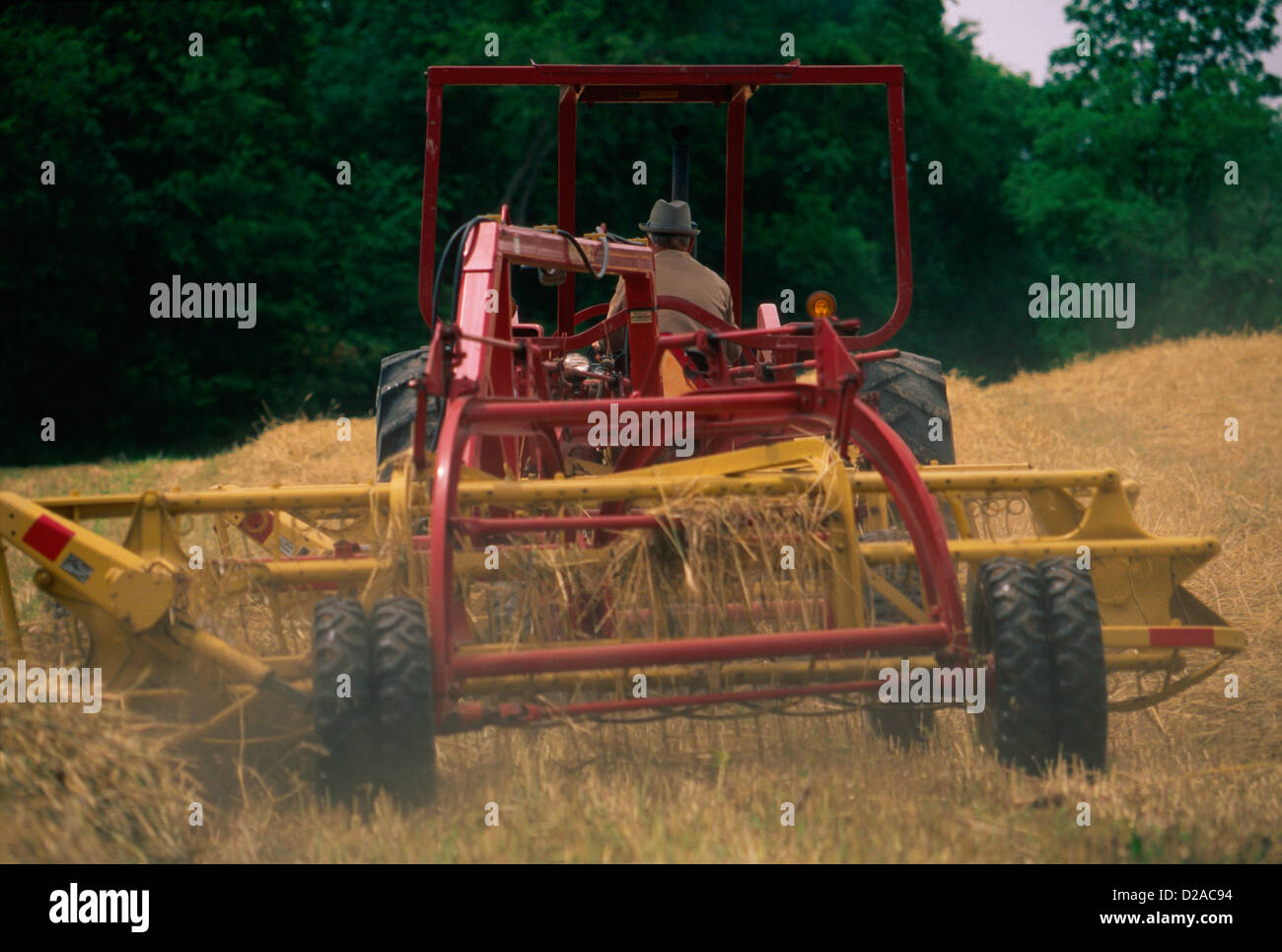 Hay rake hi-res stock photography and images - Alamy
