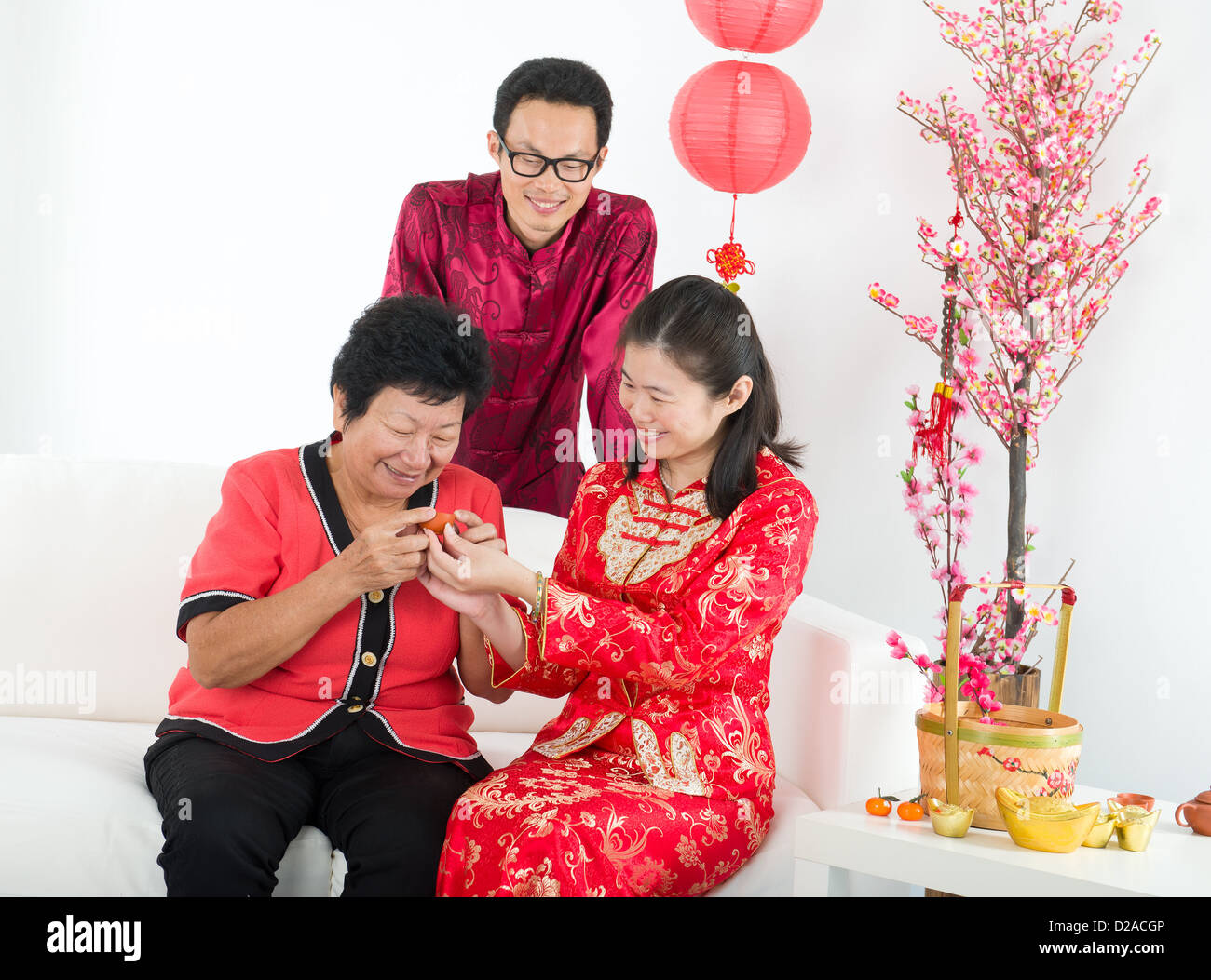 chinese family drinking tea ceremony while celebrating new year Stock ...