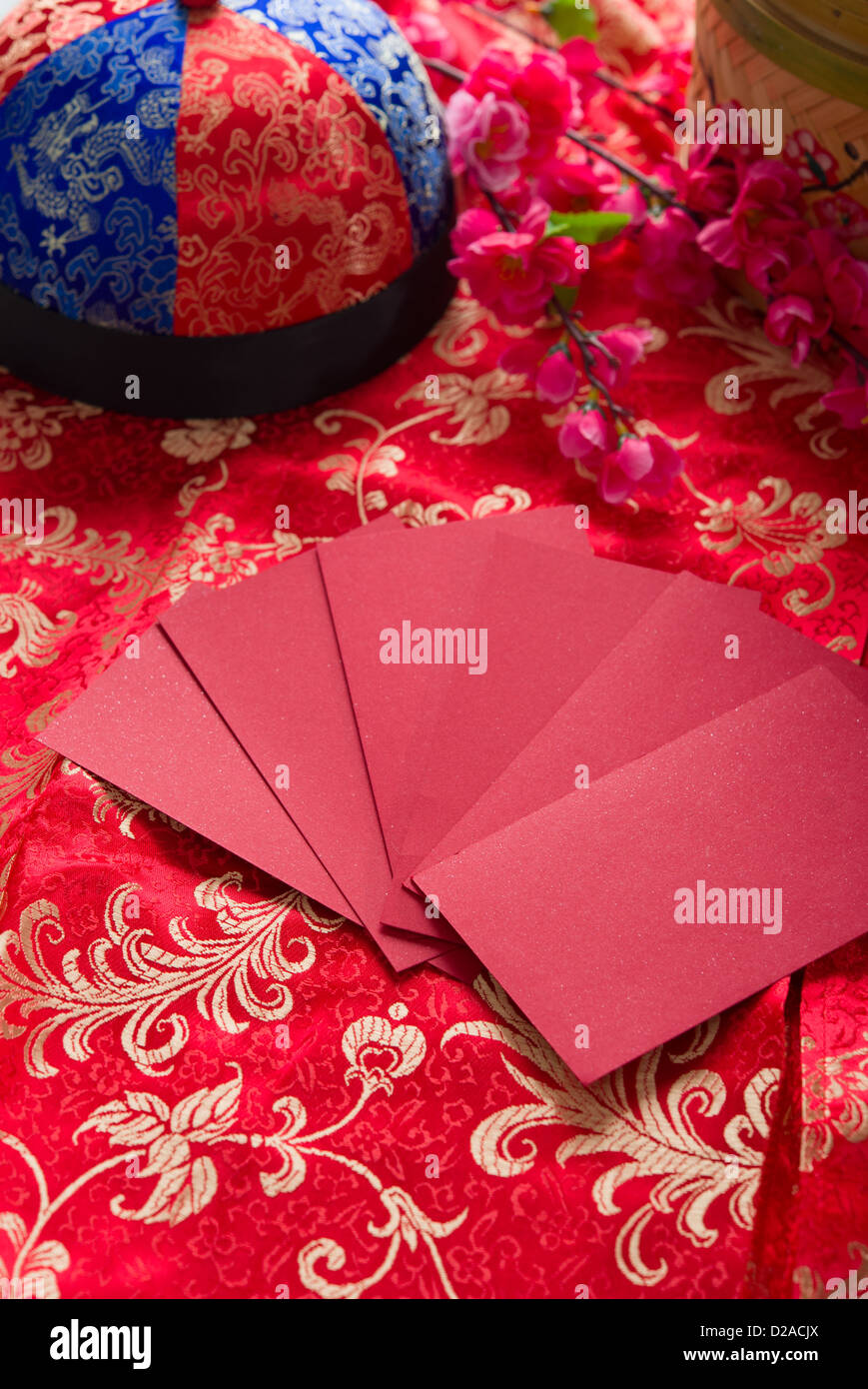 Ang pow hi-res stock photography and images - Alamy