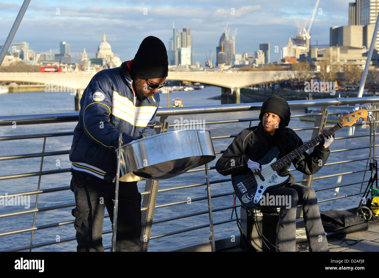 Busker London High Resolution Stock Photography and Images - Alamy
