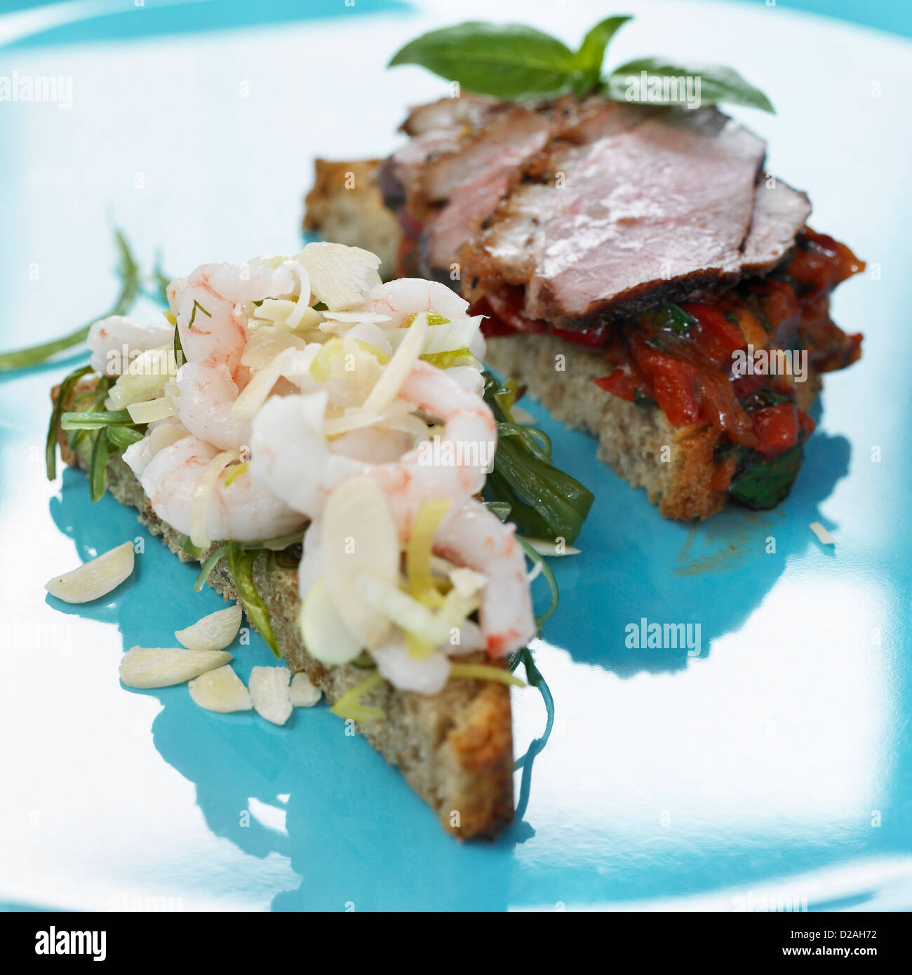 Open faced sandwich container hi-res stock photography and images - Alamy