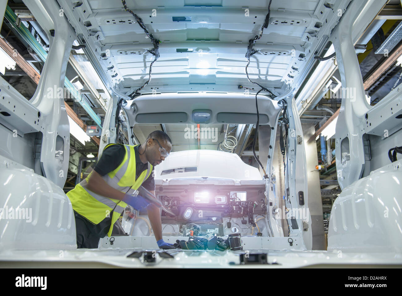 People fitting in car hi-res stock photography and images - Alamy