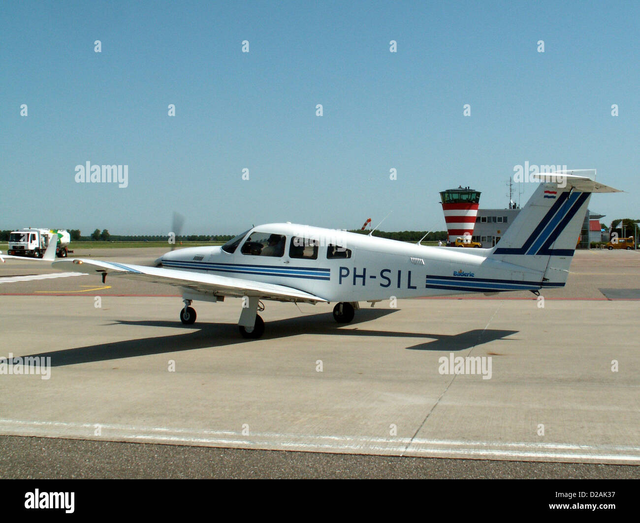 The Piper Arrow IV PH-SIL is a single-engine, four-seat aircraft ...