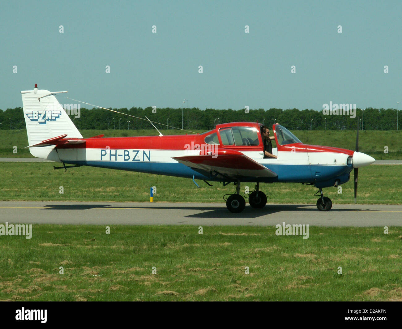 The Fuji FA-200-180AO, registered PH-BZN, is a light aircraft commonly ...
