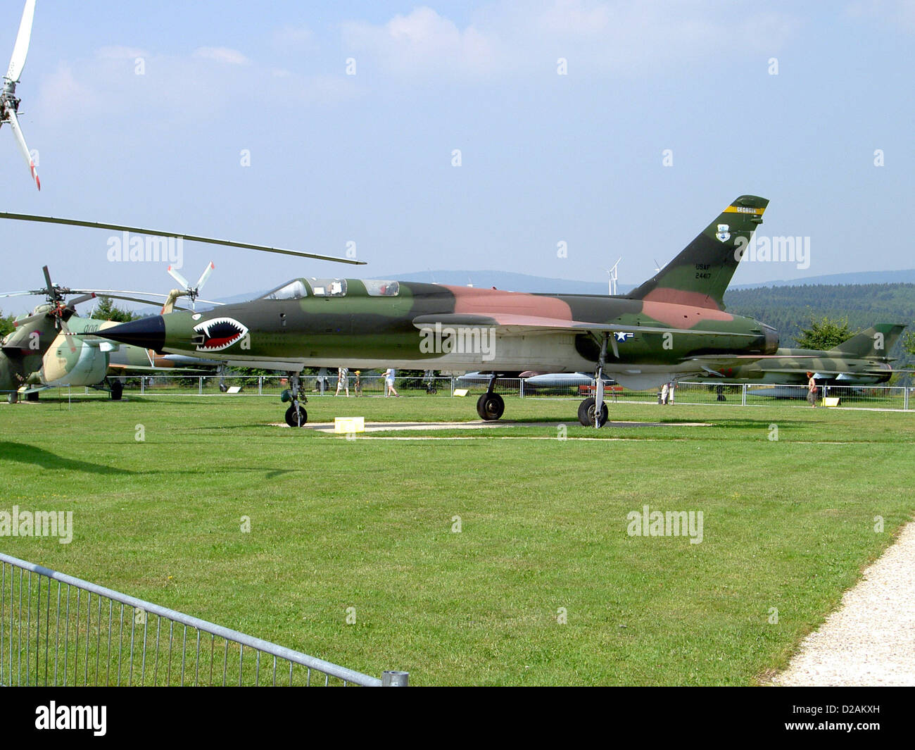 F105 thunderchief, USAF 24417, Georga Air National Guard Stock Photo ...