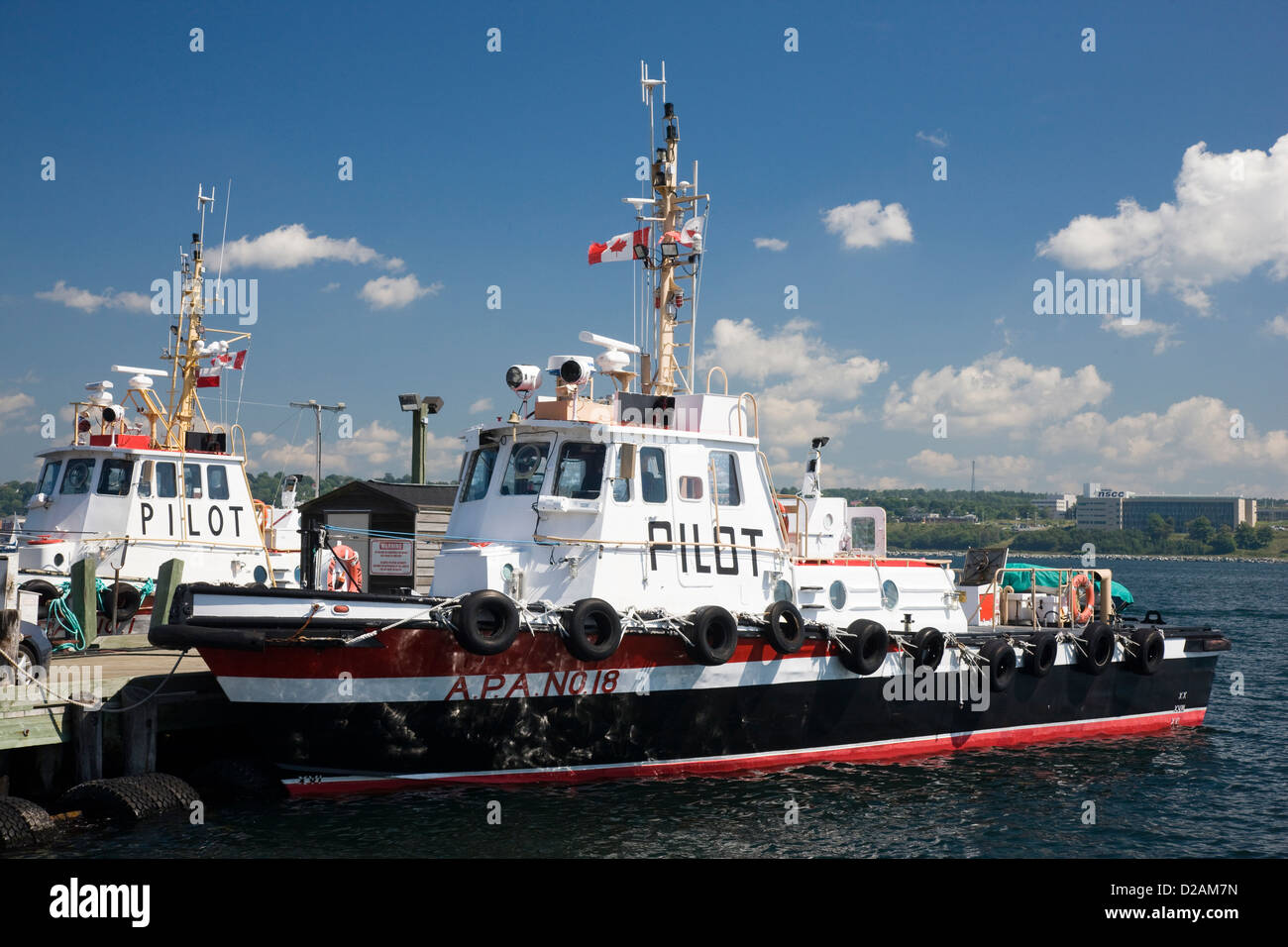Tug boat boats hi-res stock photography and images - Alamy