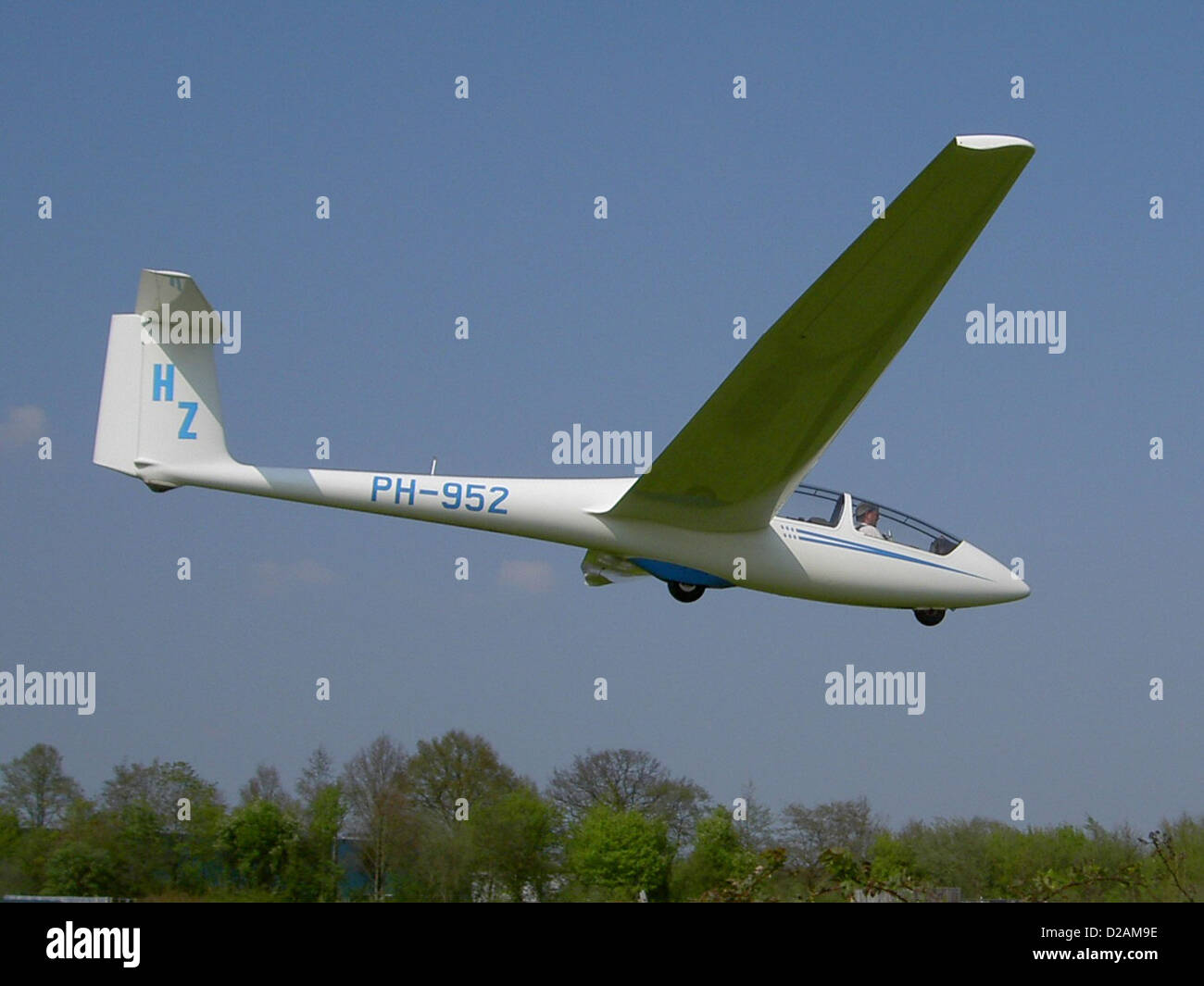 Schleicher ASK 21 PH-952 at Hoogeveen airport Stock Photo - Alamy