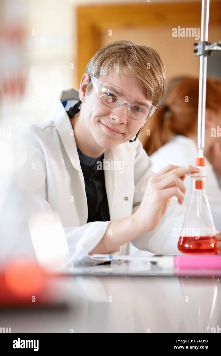 Student working in chemistry lab Stock Photo - Alamy