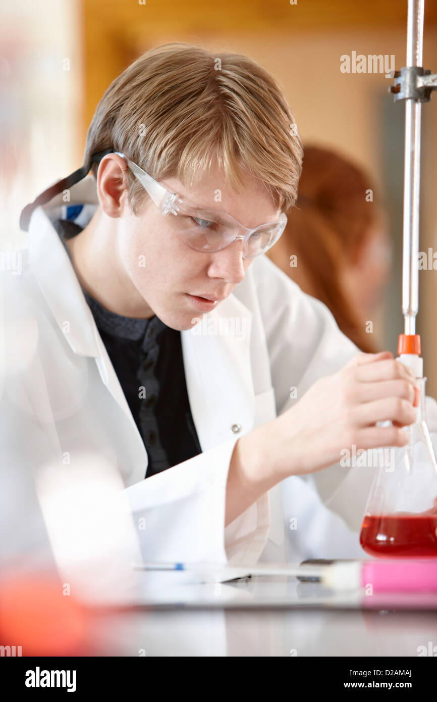 Student working in chemistry lab Stock Photo - Alamy