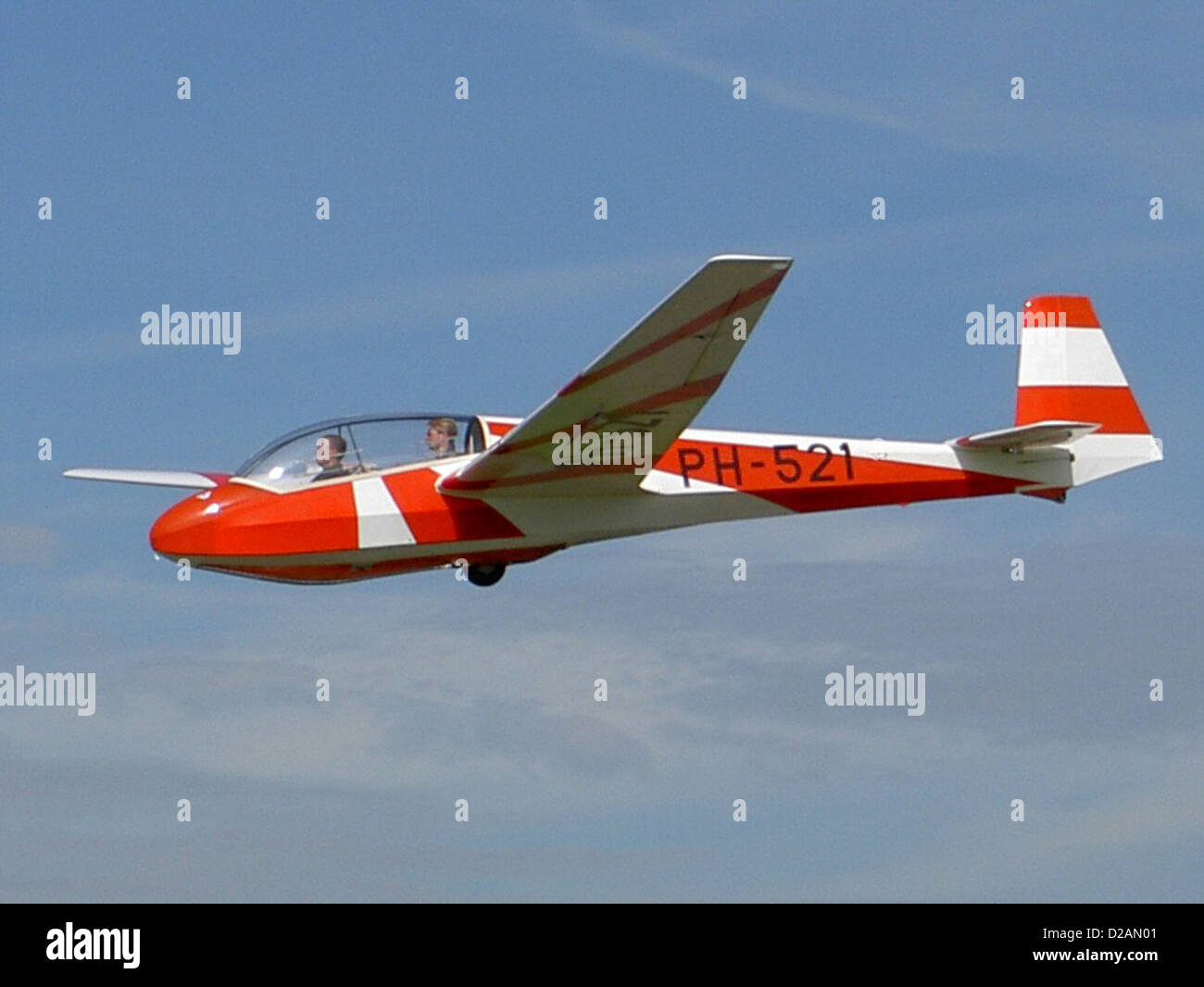 The PH-521 Schleicher ASK-13 glider at Teuge, known for its efficient ...